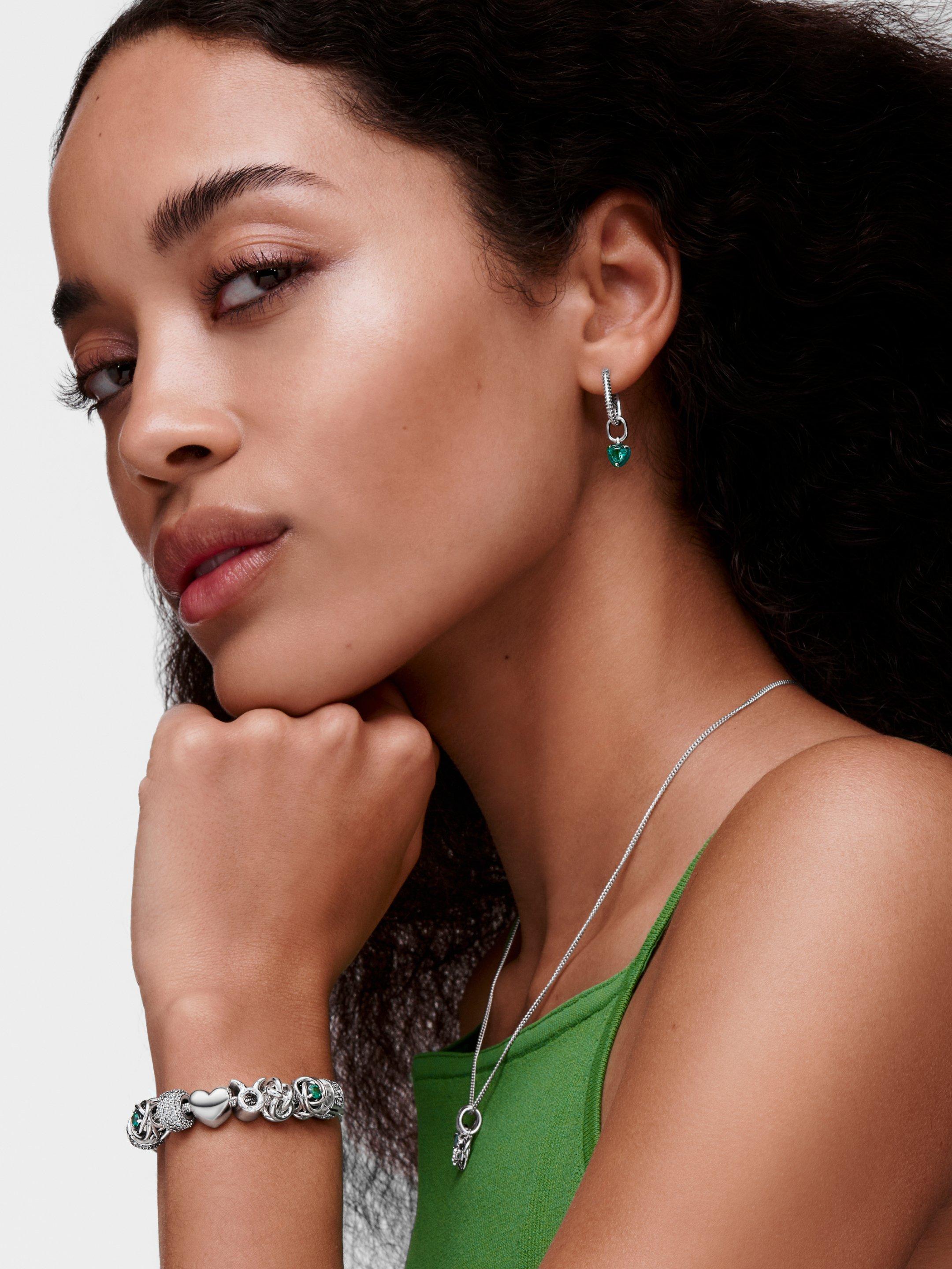 Zodiac Jewelry | Zodiac Charms, Necklaces & Bracelets | Pandora US