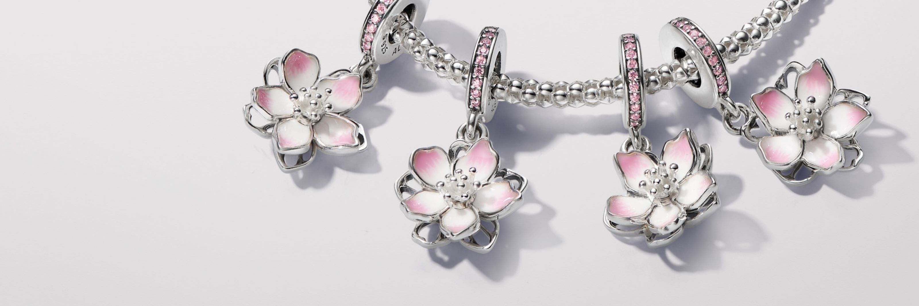 Bijoux Fleur | Bracelets & Colliers Fleur | Pandora FR