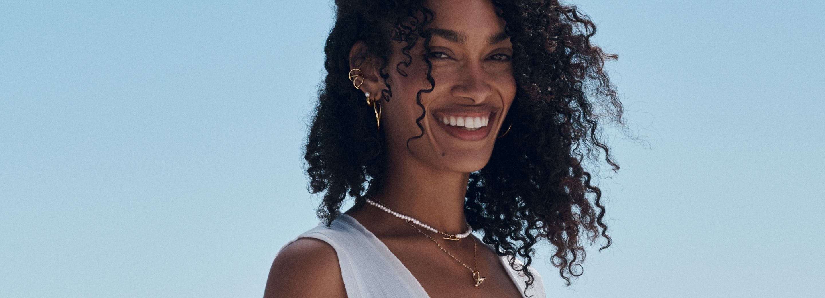 Official Pandora™ UK | Charms & Bracelets | Women's Jewellery