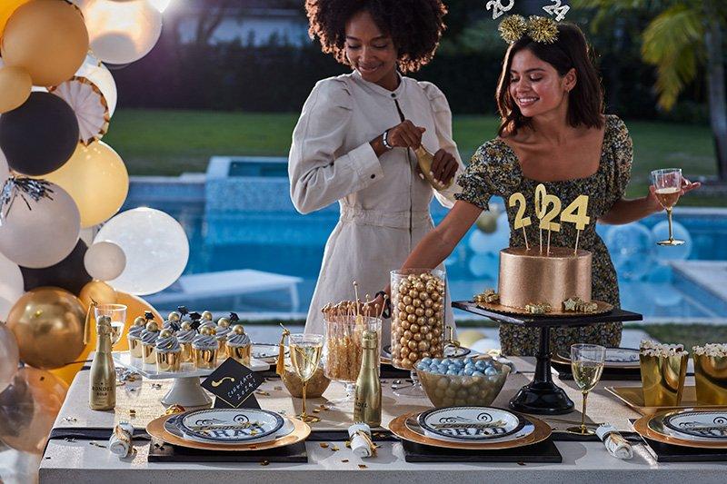 25 Graduation Party Themes to Consider for Your Grad | Party City