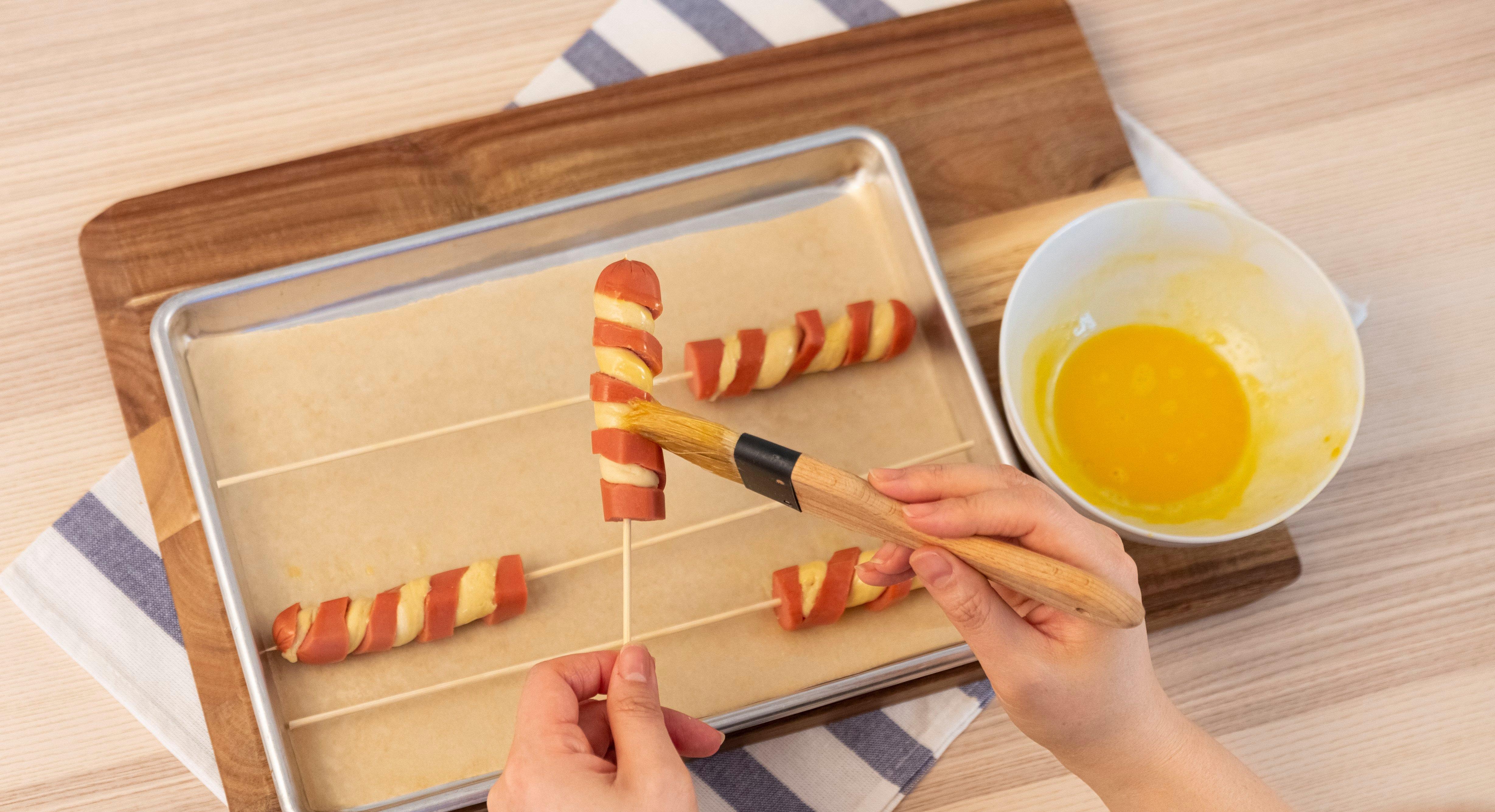 DIY Hot Dog Spirals with Pastry Dough | Party City