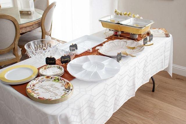 Thanksgiving Buffet Tips & Tricks | Party City