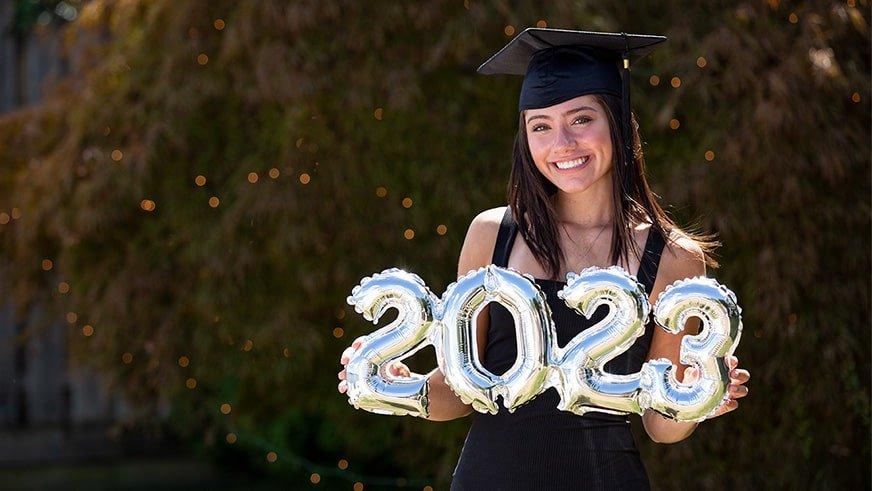 15 Alternative Ways to Celebrate Graduation | Party City