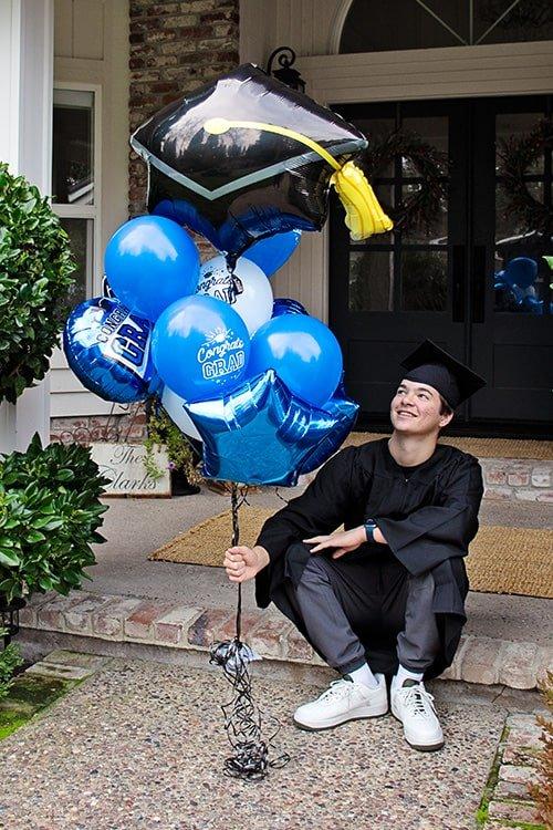 Graduation Balloon Décor Ideas | Party City