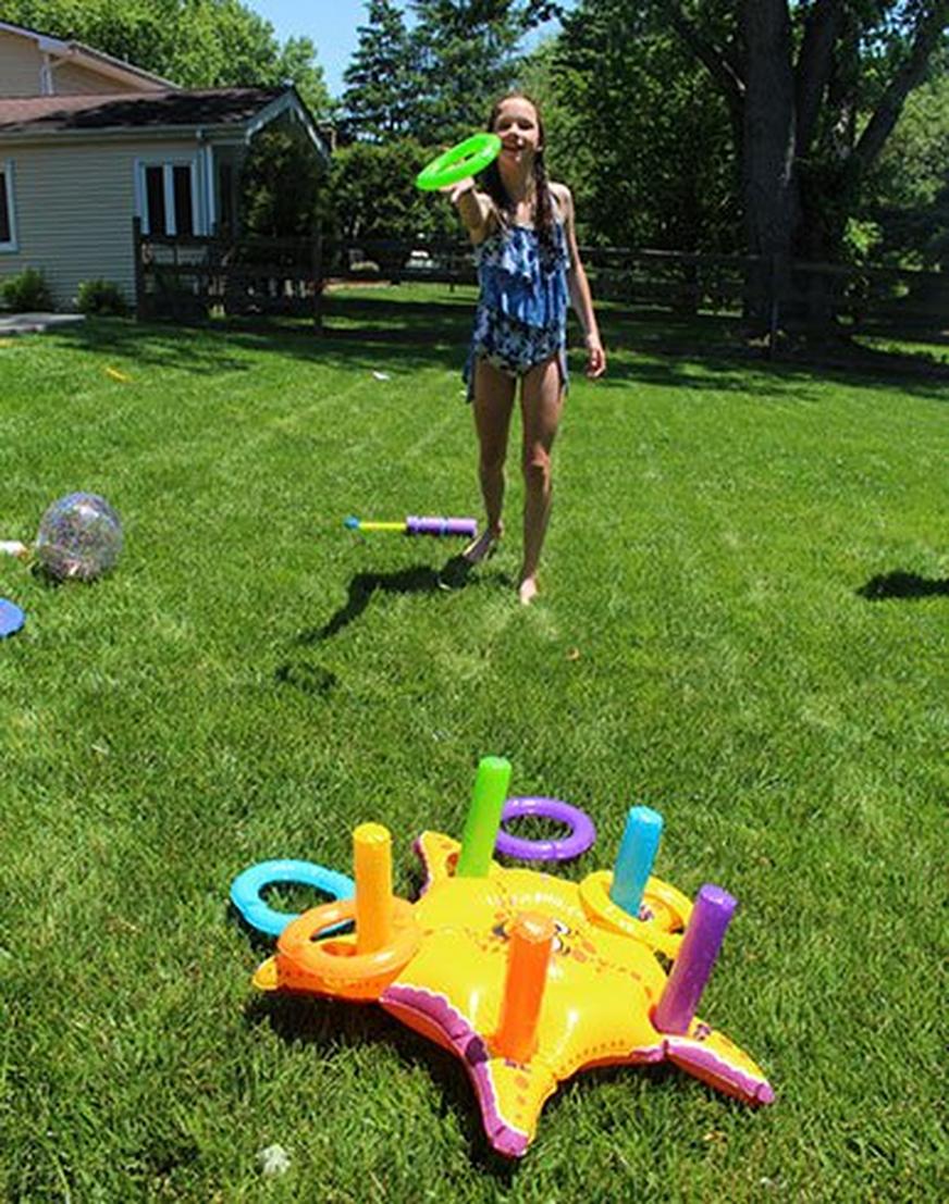 25 Luau (Hawaiian) Birthday Party Ideas for Kids | Party City 25 Luau (Hawaiian) Birthday Party Ideas for Kids | Party City