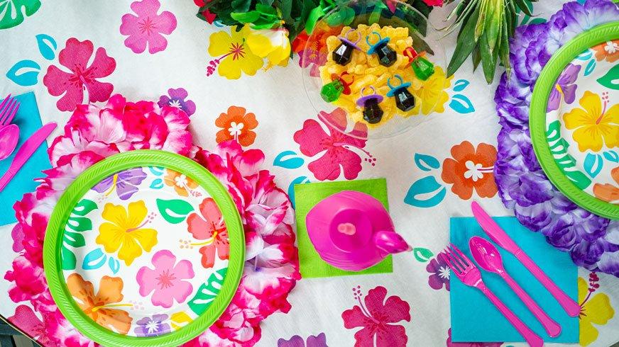 25 Luau (Hawaiian) Birthday Party Ideas for Kids | Party City