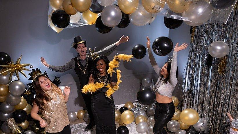 DIY NYE Balloon Drop | Party City