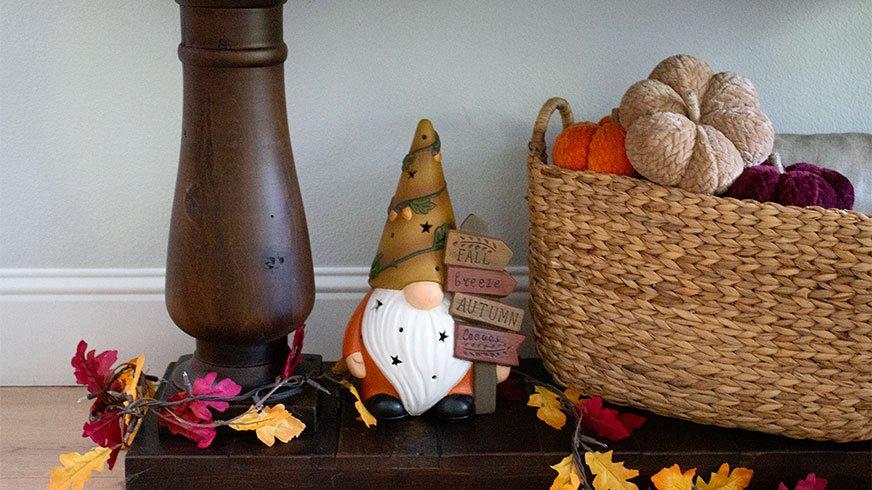 Indoor Fall Décor Ideas & Inspiration | Party City