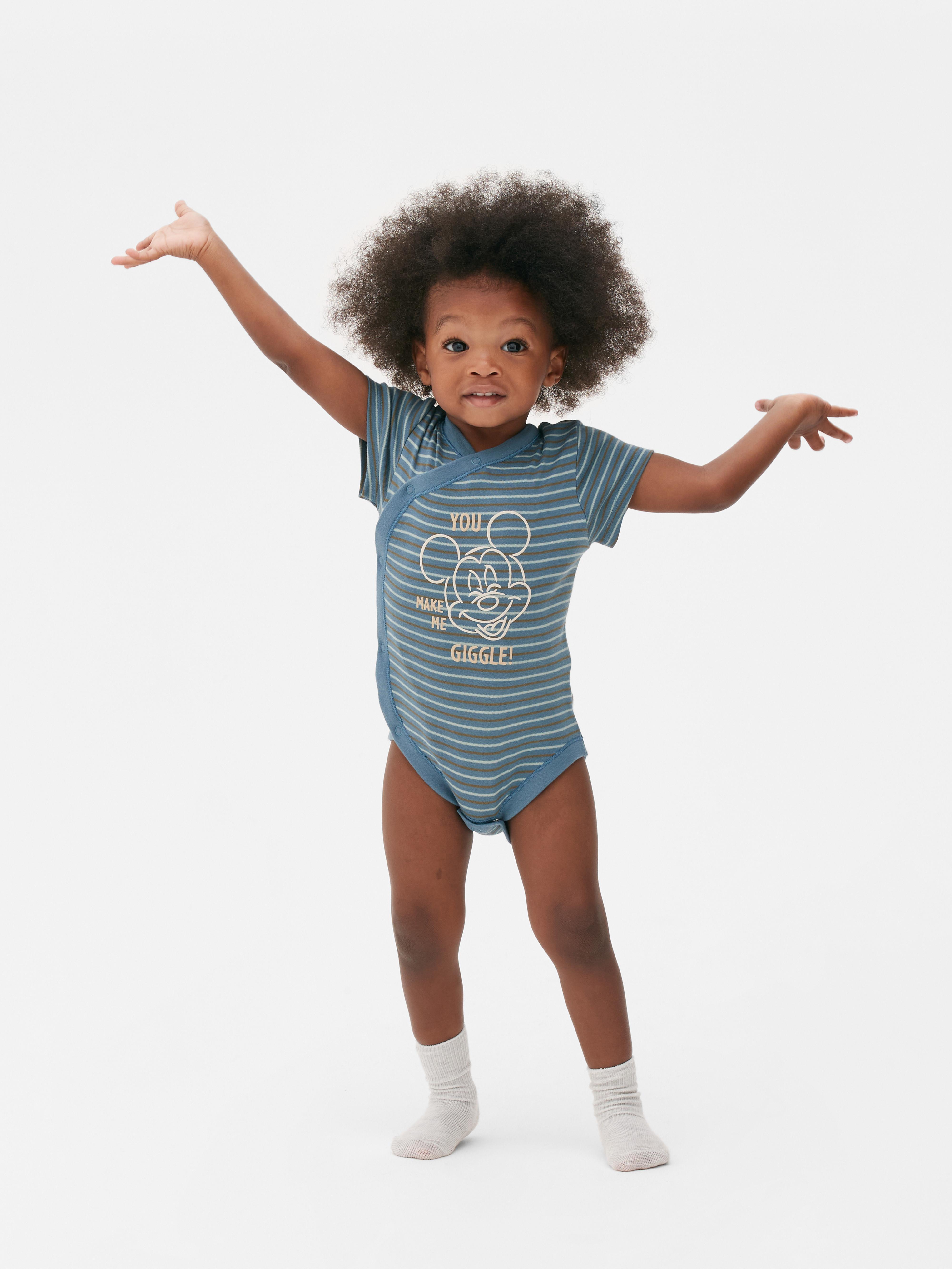 New-born Bodysuits and Vests | Primark
