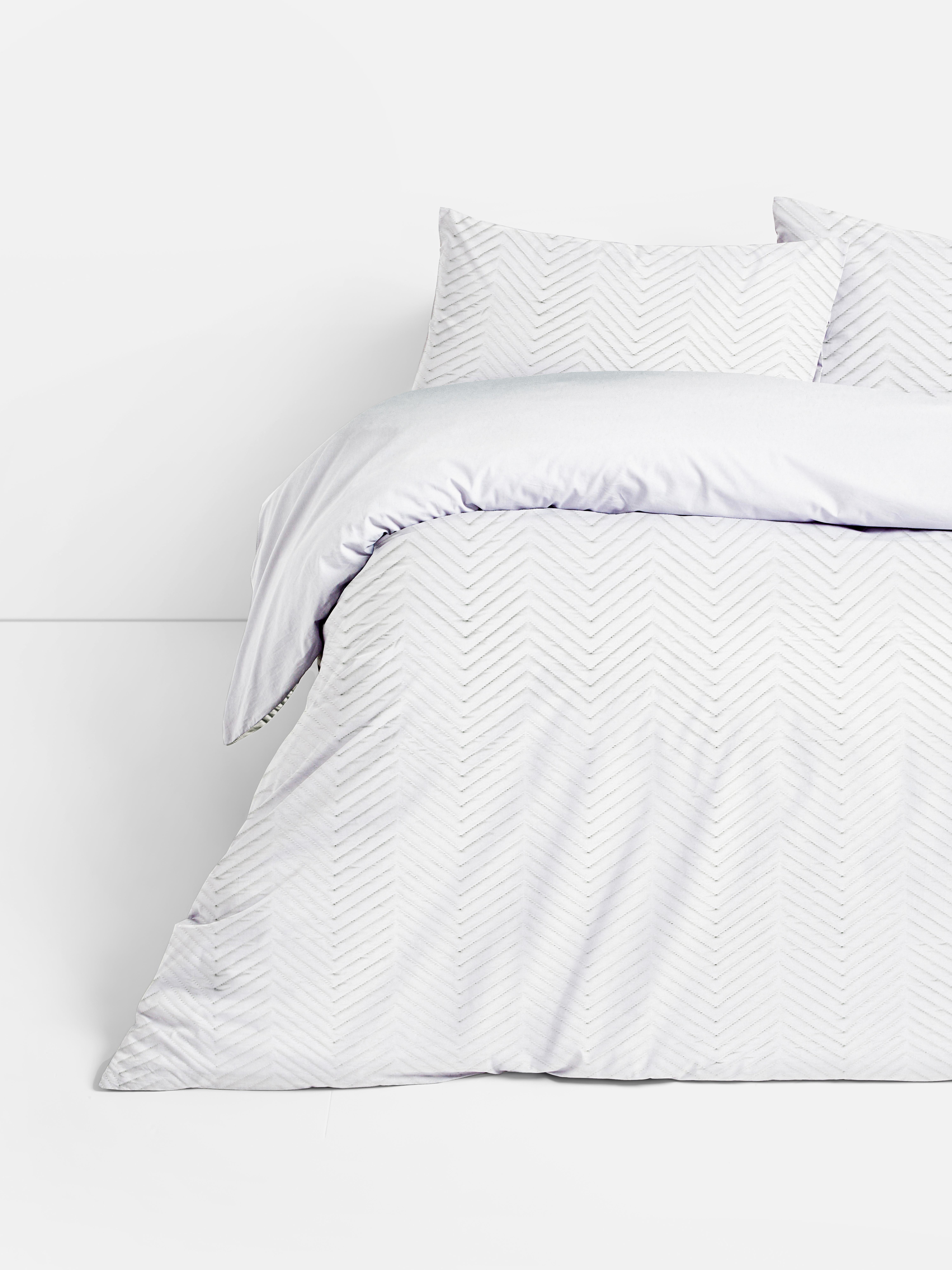 Charcoal Pinsonic Chevron Super King Duvet Cover Set | Penneys