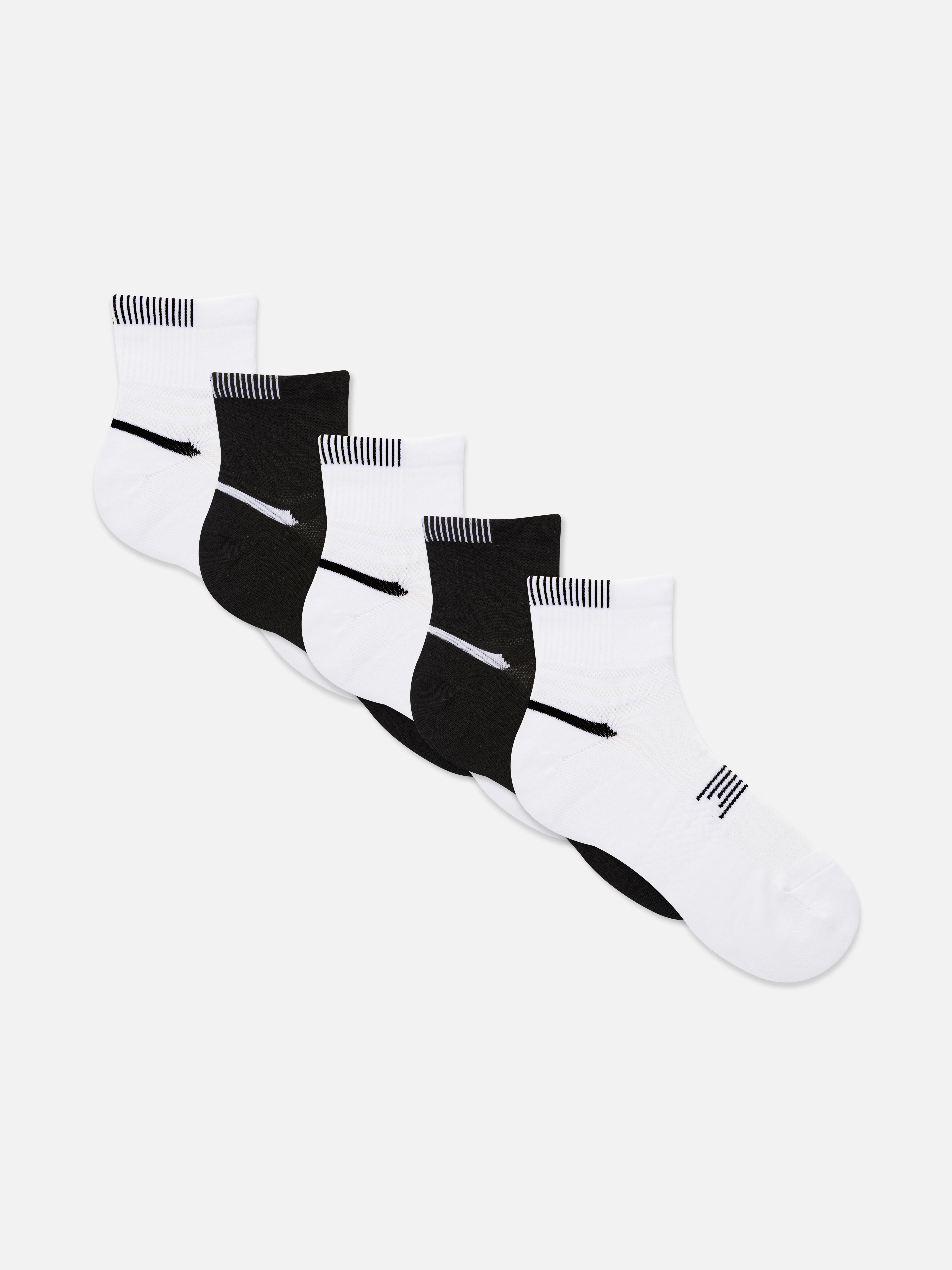 Men's Sports Socks | Gym & Running Socks | Primark