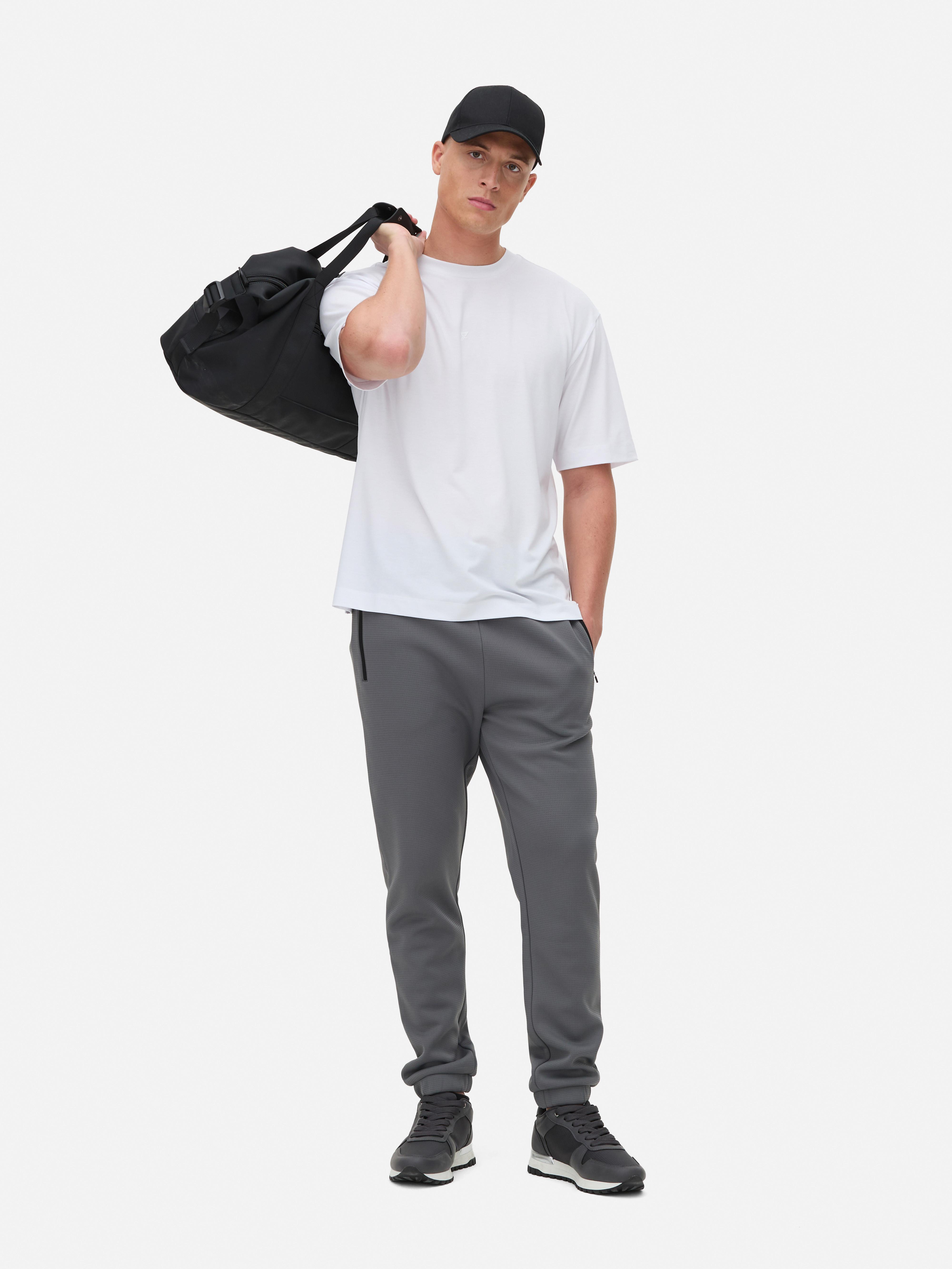 Men's Gym Tops & T-shirts | Long & Short Sleeve, Vests | Primark