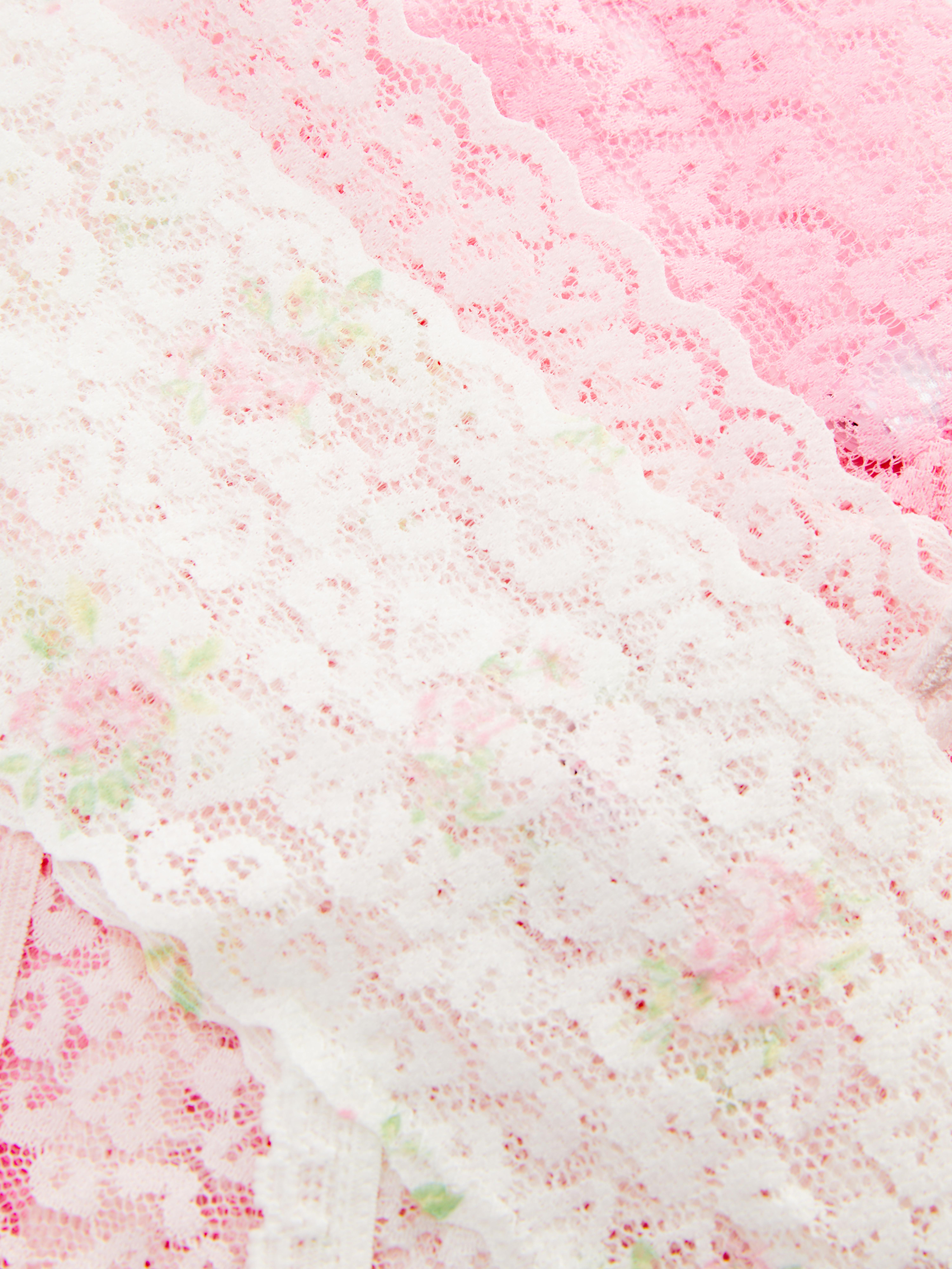 Pack 3 tangas tira renda - Cor-de-rosa - Mulher | Primark Pack 3 tangas tira renda - Cor-de-rosa - Mulher | Primark