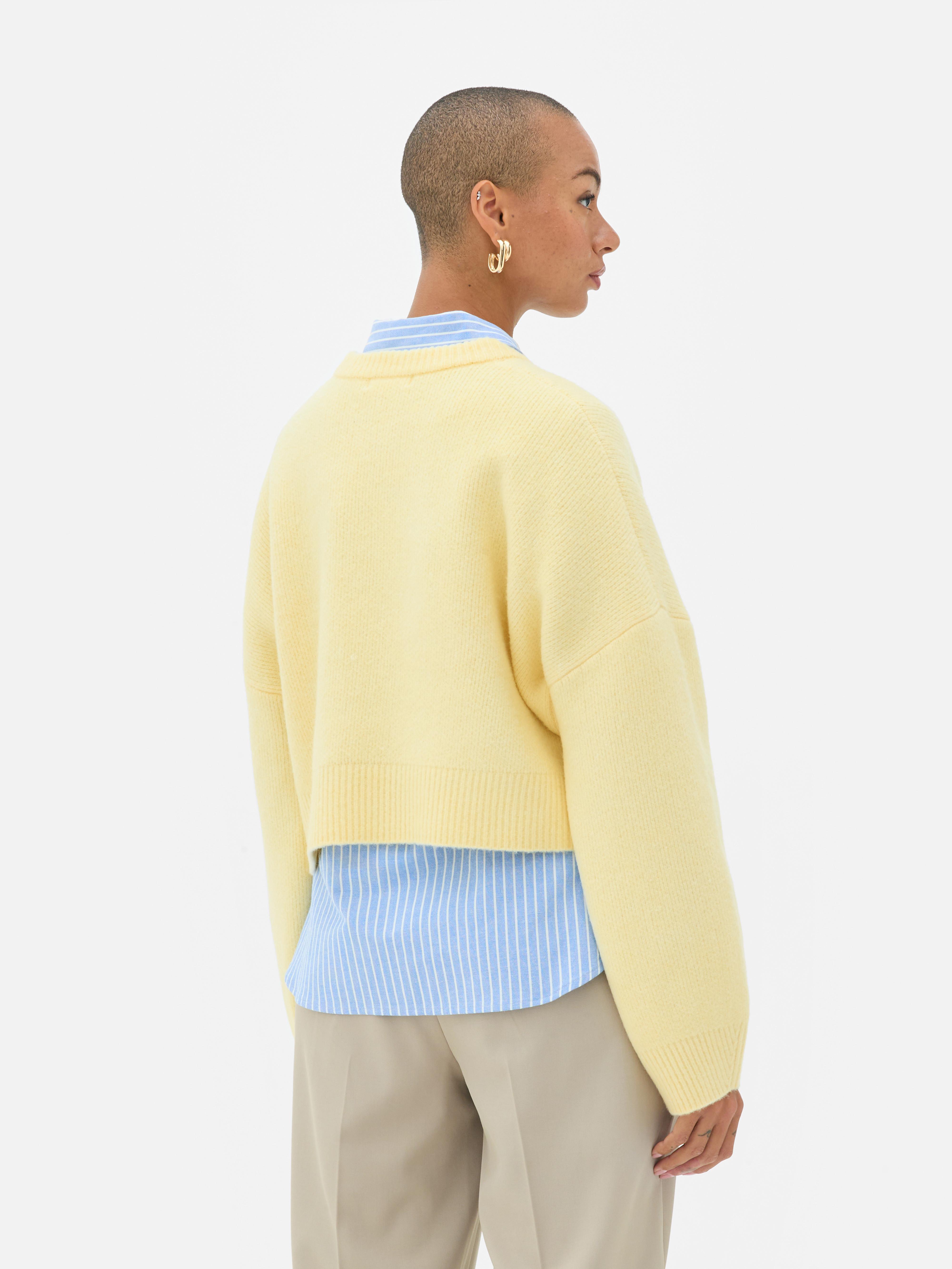 Women's Lemon Essential Oversized Cropped Sweater | Primark