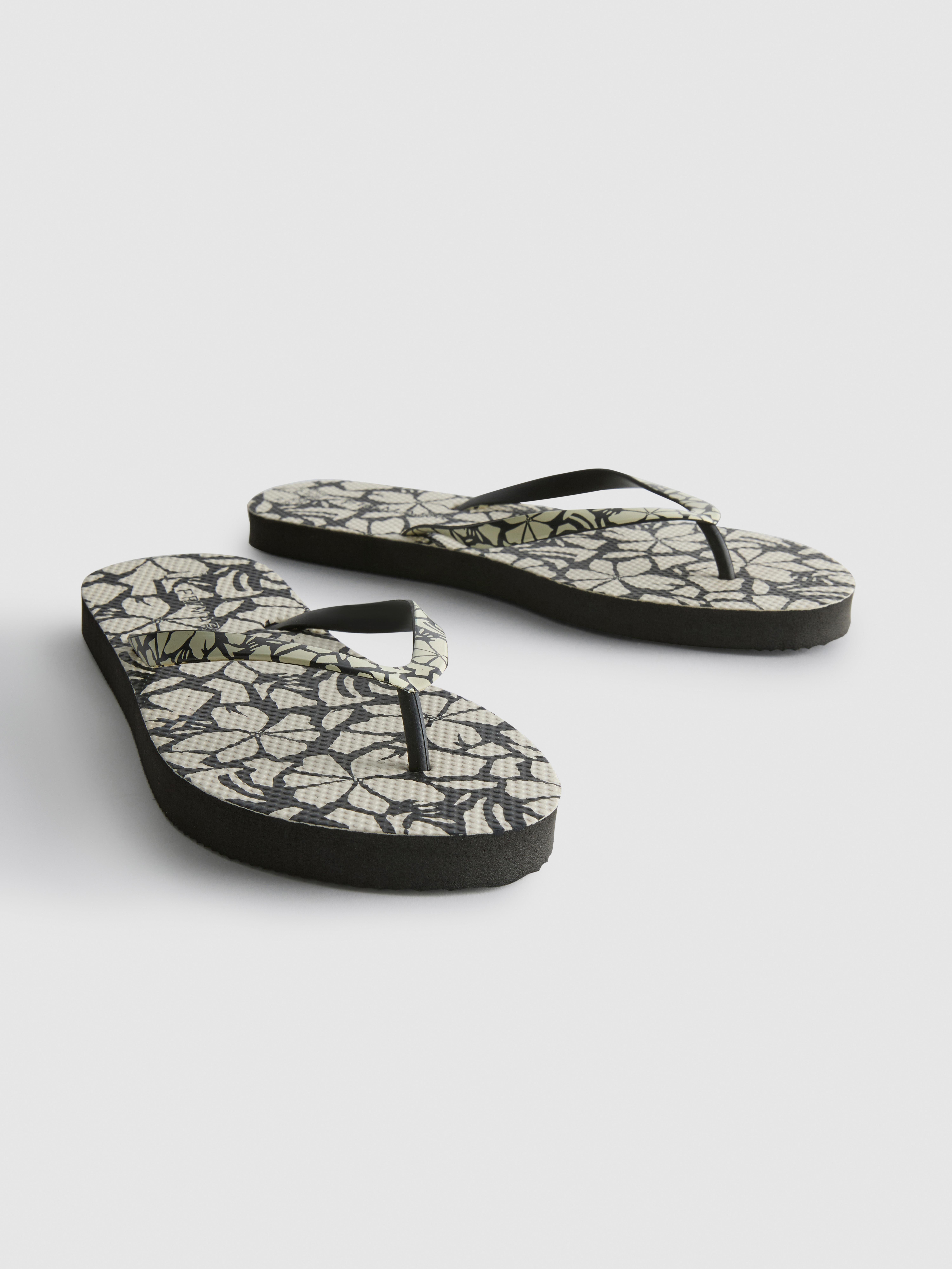 Bedruckte Flipflops - Schwarz - Damen | Primark