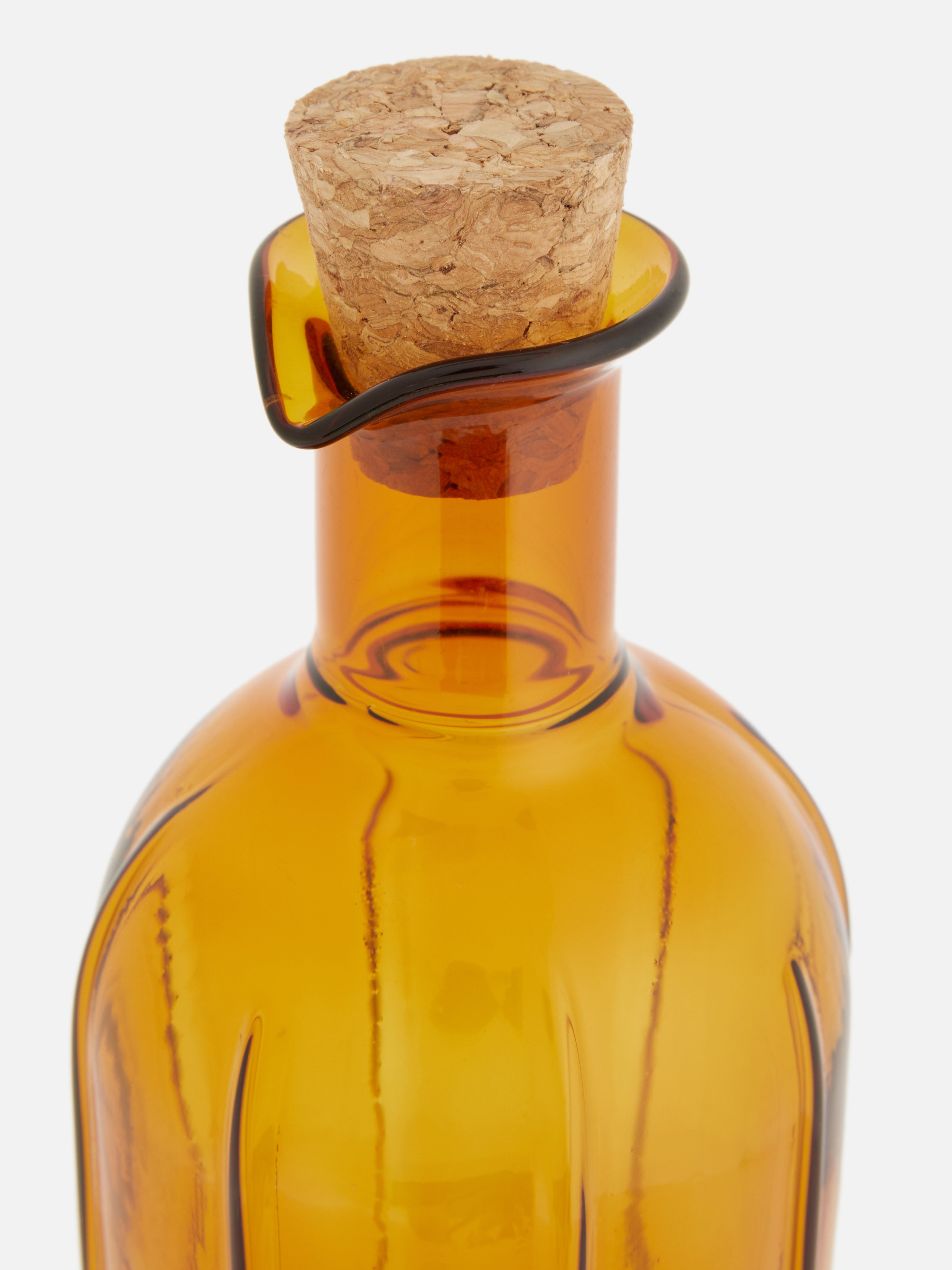 Un recipient pentru ulei în formă de tărtăcuță - Maro | Primark