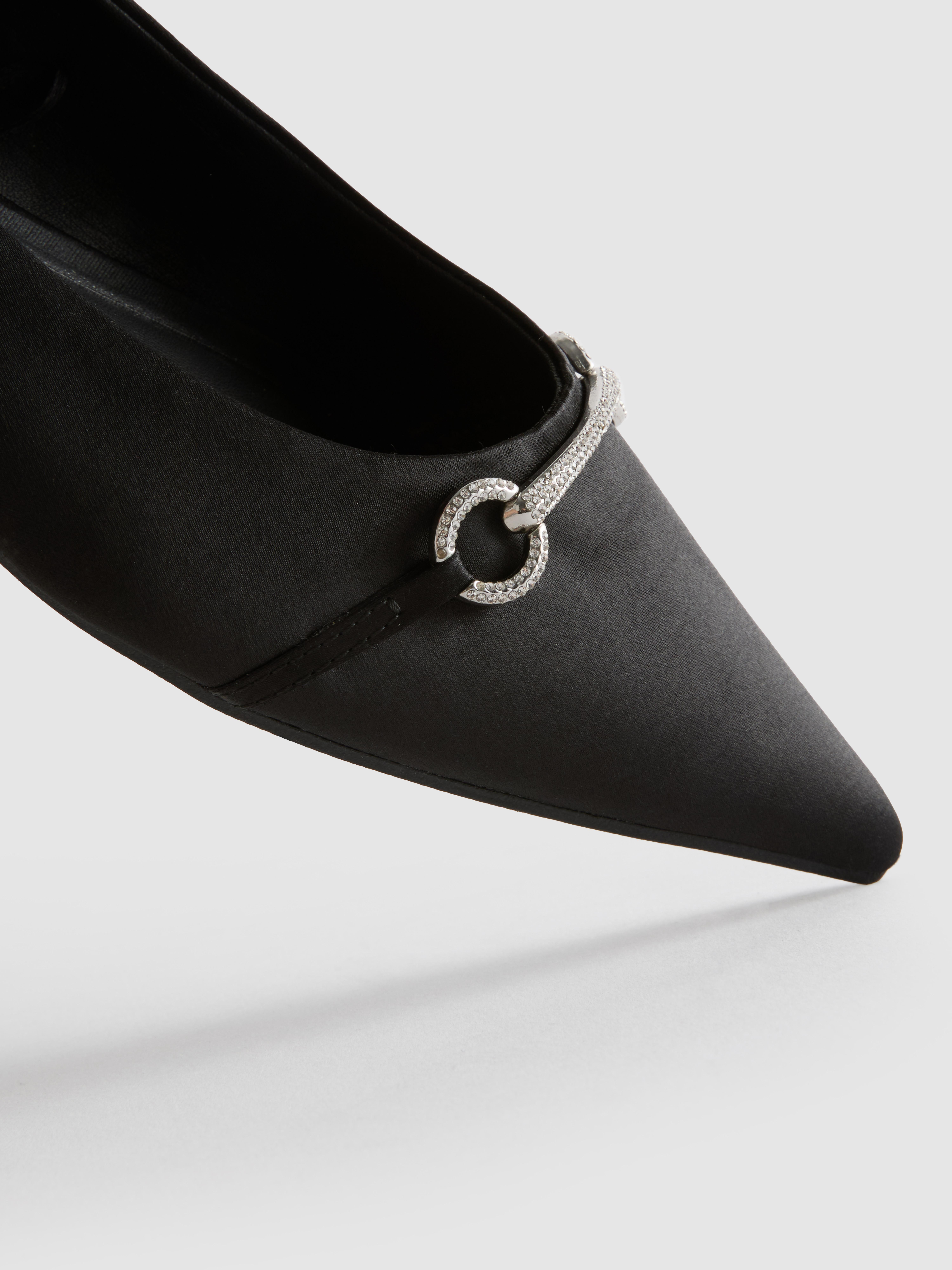 Ballerinas mit Schnalle und spitzer Zehenpartie - Schwarz - Damen | Primark