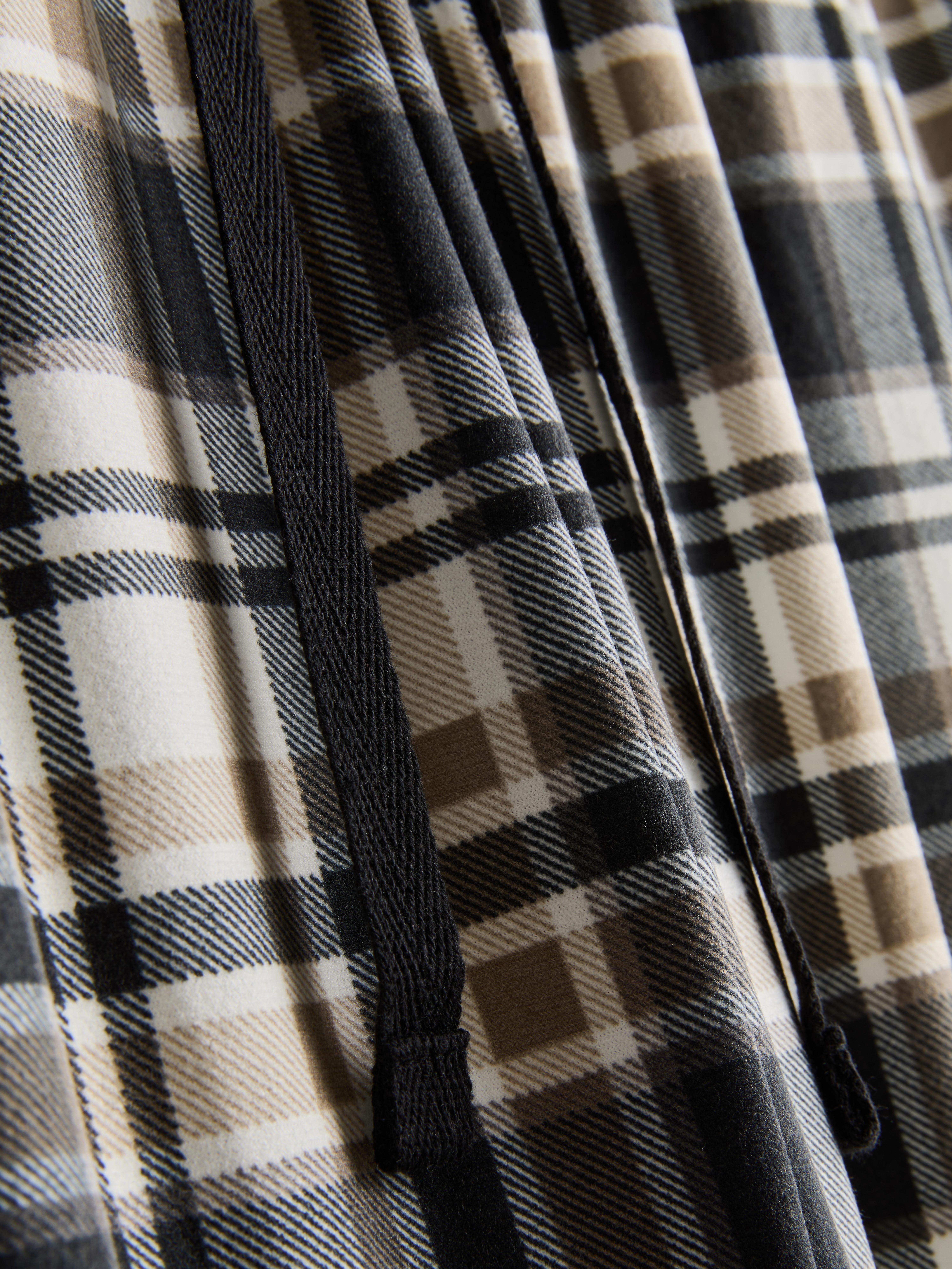 Mens Tan Henley Check Long Pyjamas | Primark