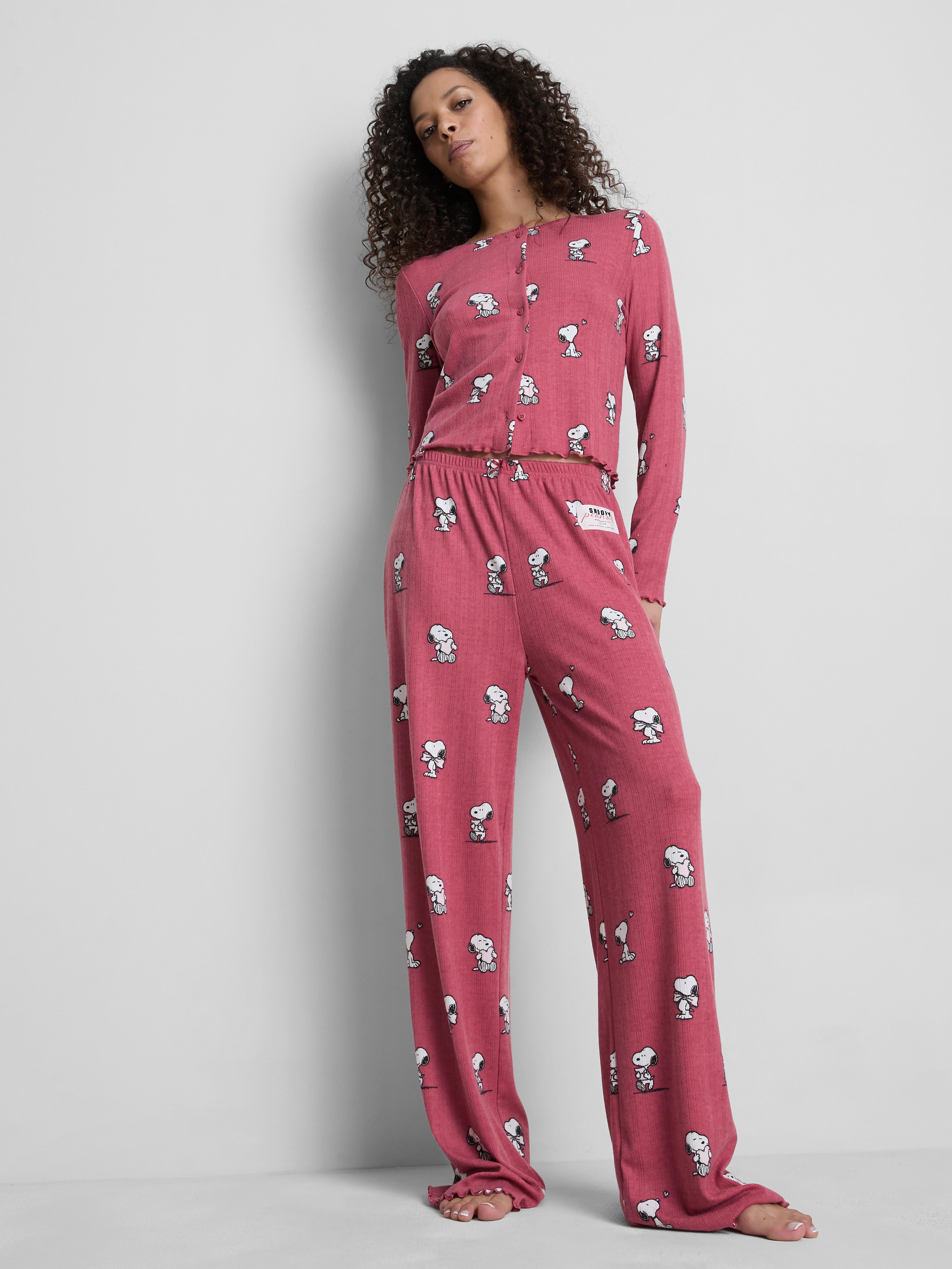 Peanuts Snoopy Gifts | Snoopy Pyjamas & Clothes | Primark UK