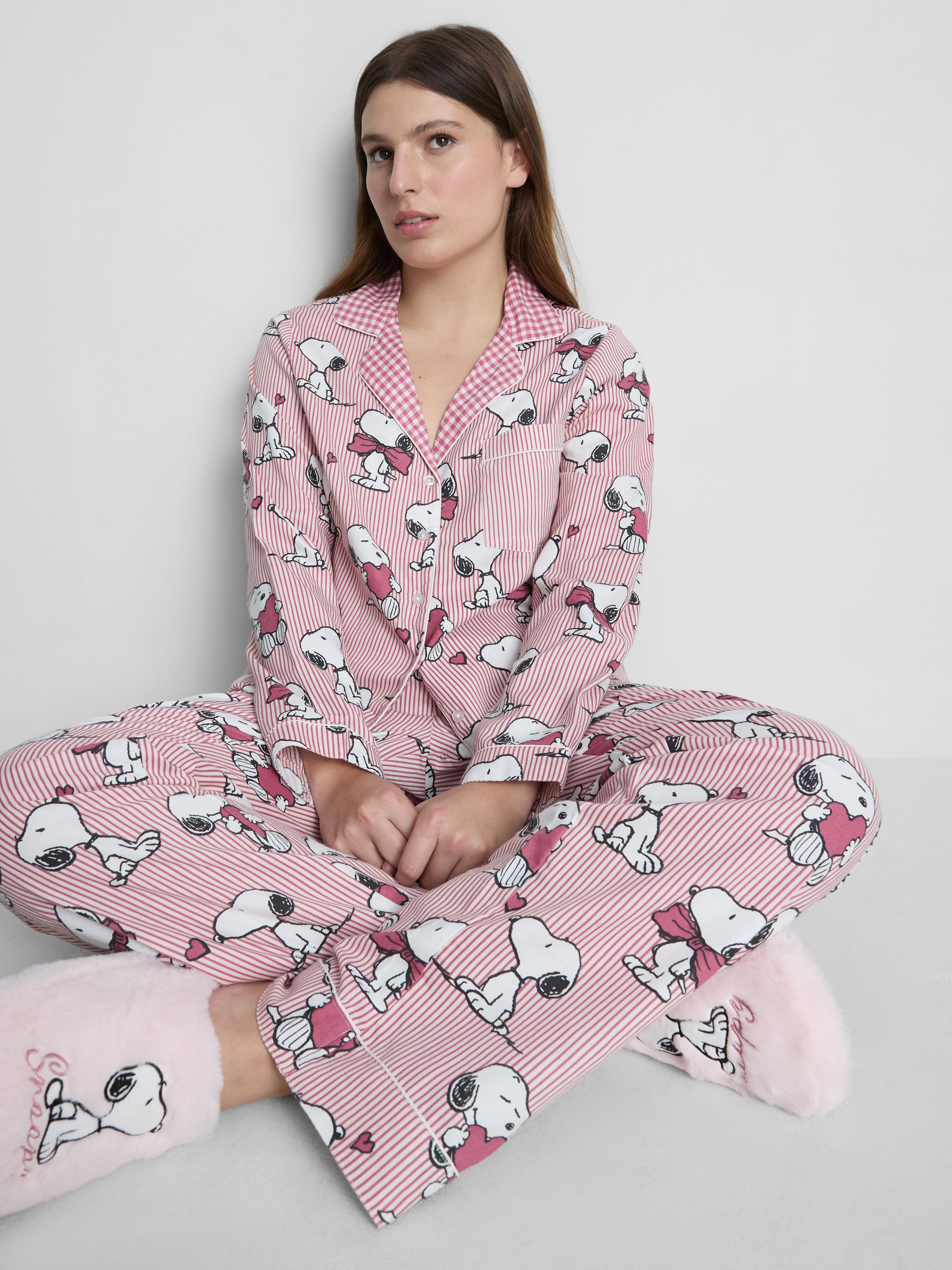 Peanuts Snoopy Gifts | Snoopy Pyjamas & Clothes | Primark UK