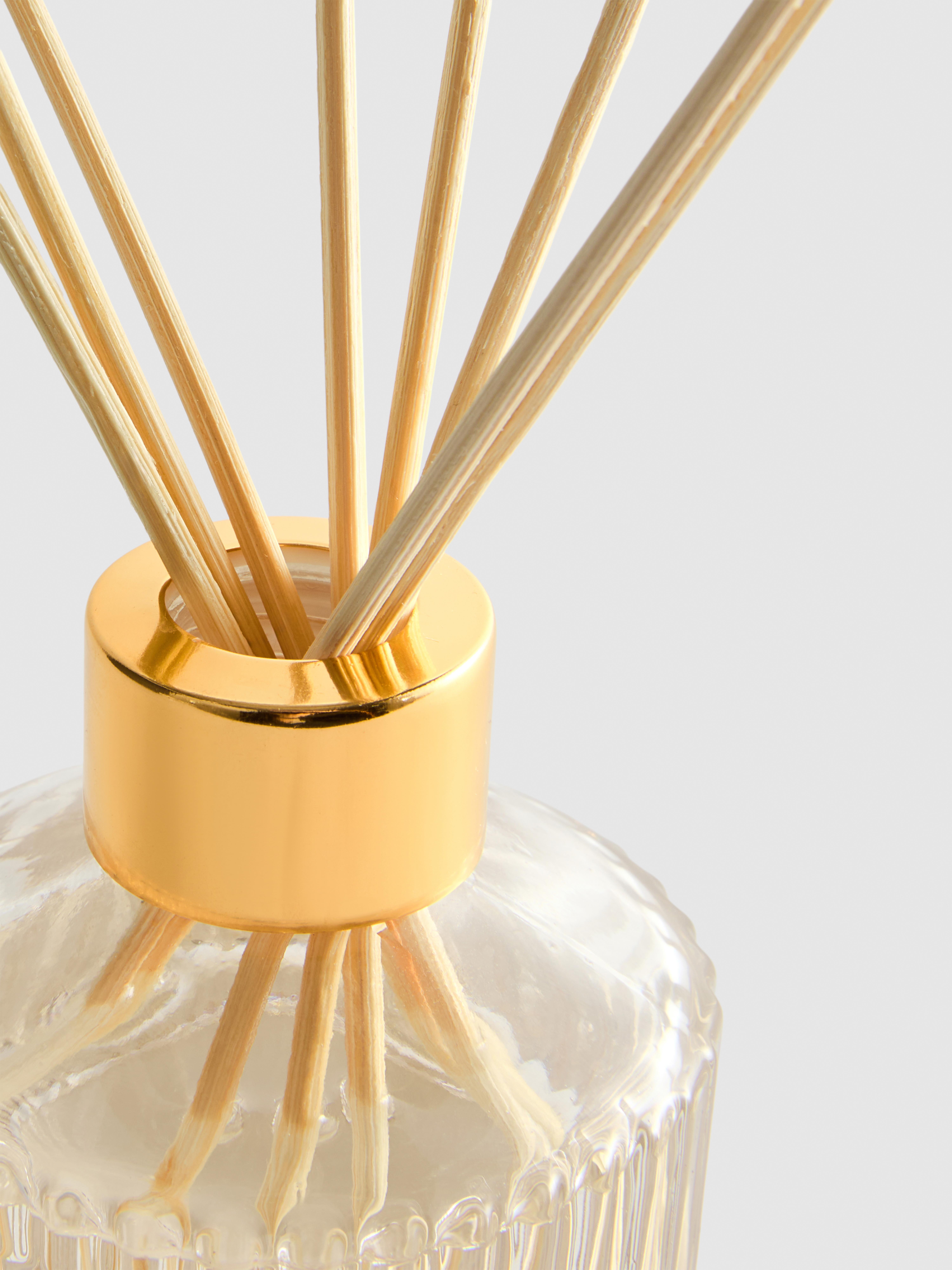 Cream Scented Reed Diffuser In Fluted Jar | Primark