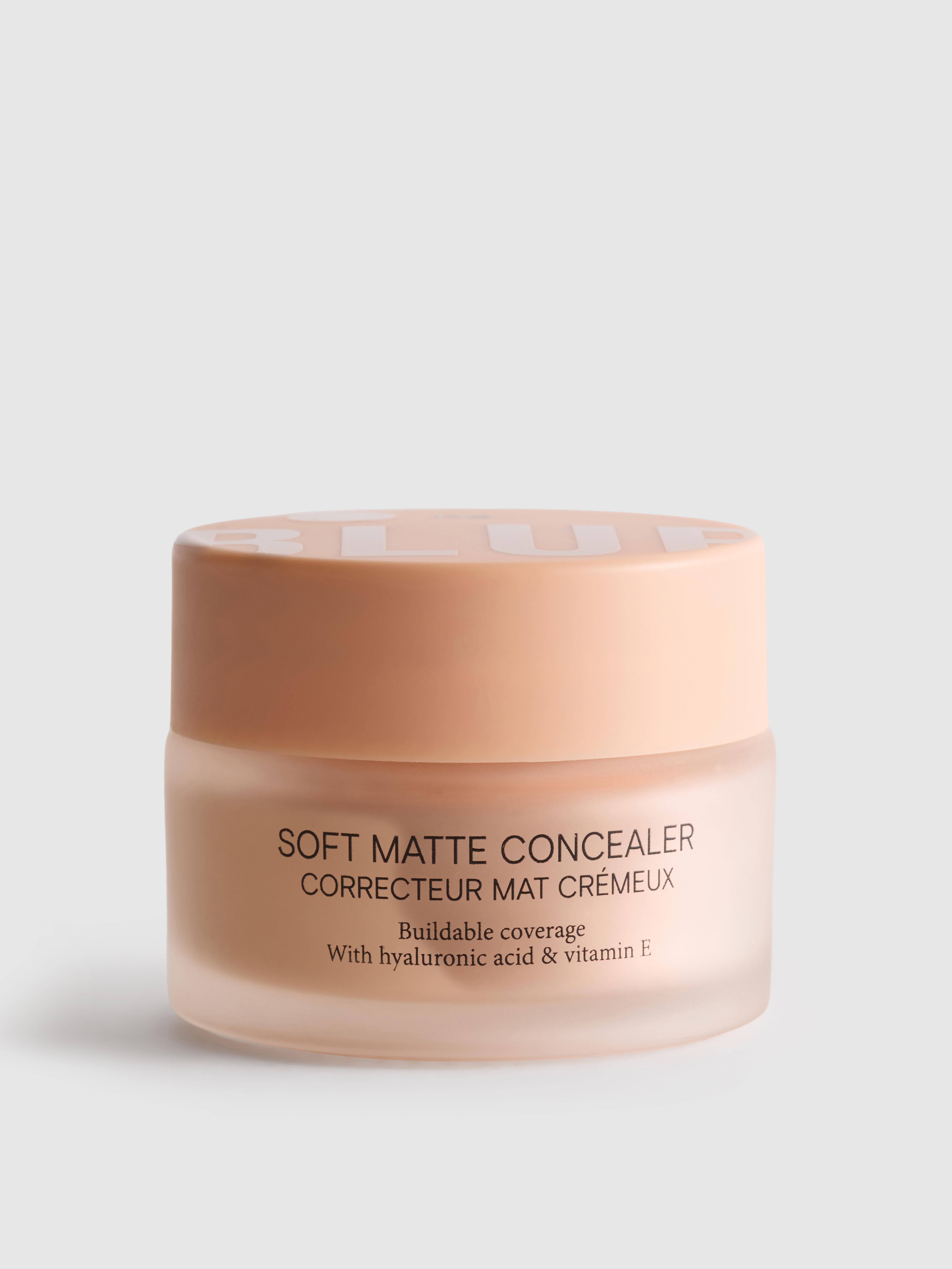 Corretor efeito esbatido PS... - Ostra | Primark