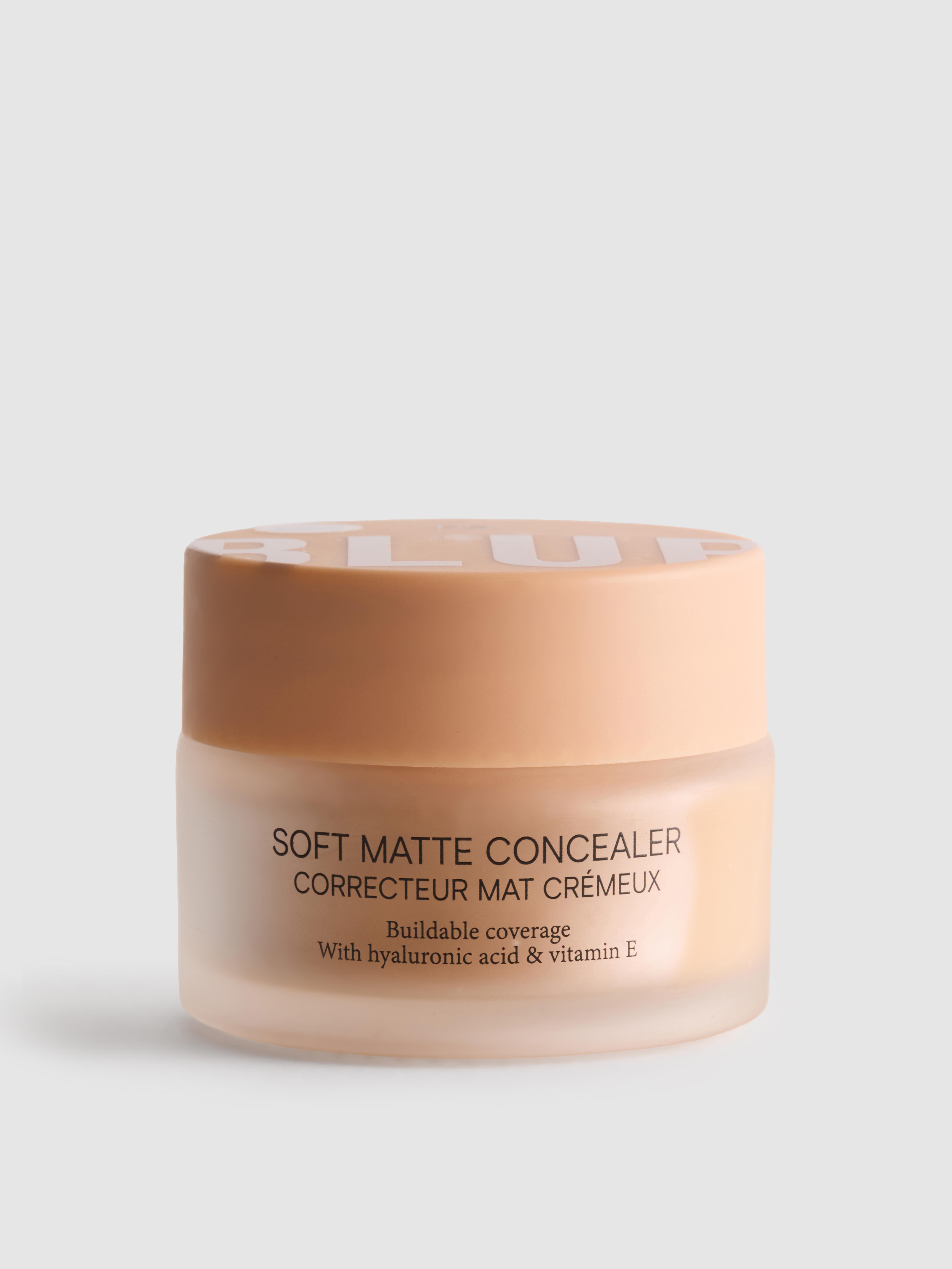 Corretor efeito esbatido PS... - Ostra | Primark