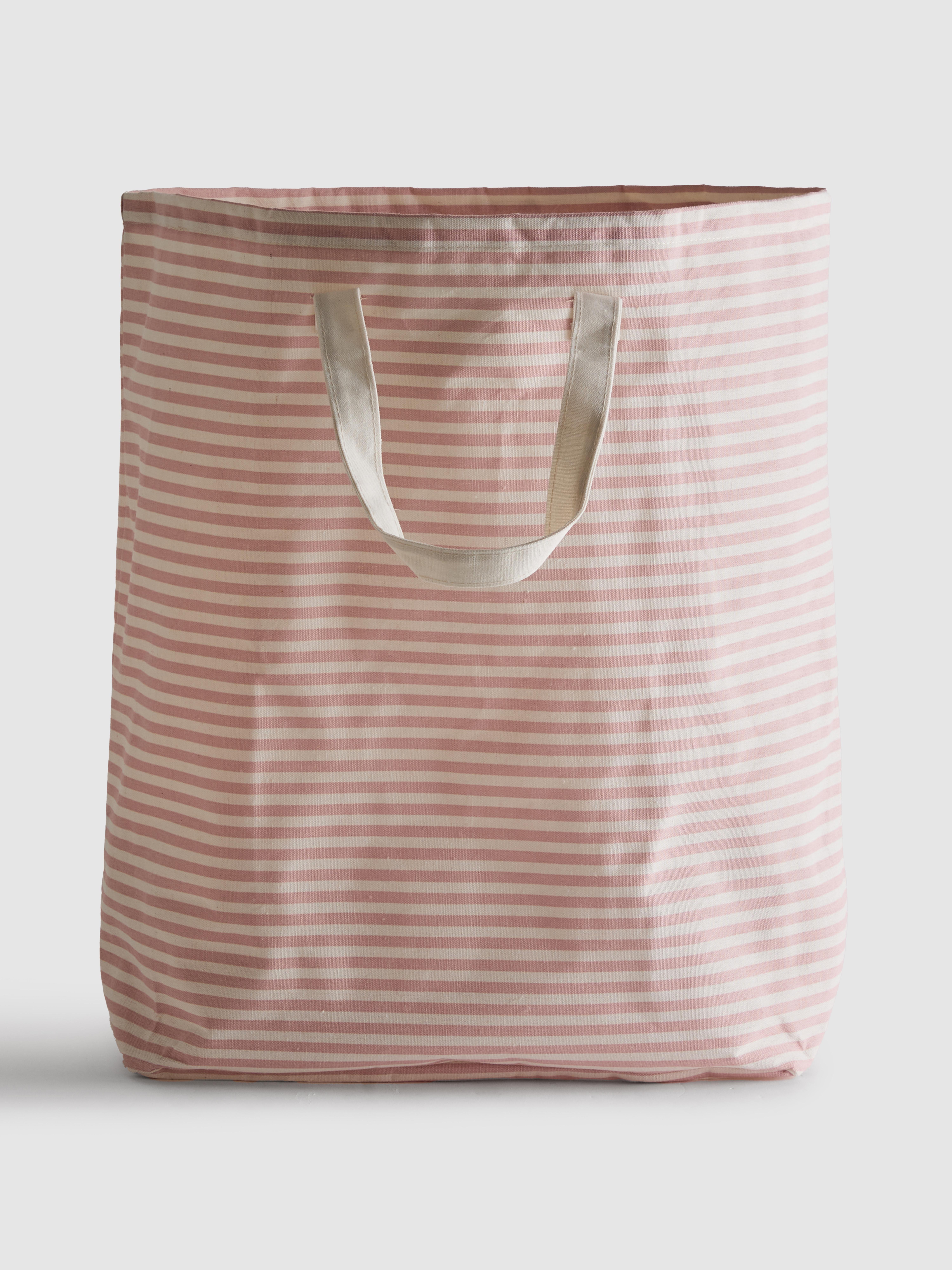 Washing Baskets | Large & Pop-Up Laundry Baskets | Primark UK