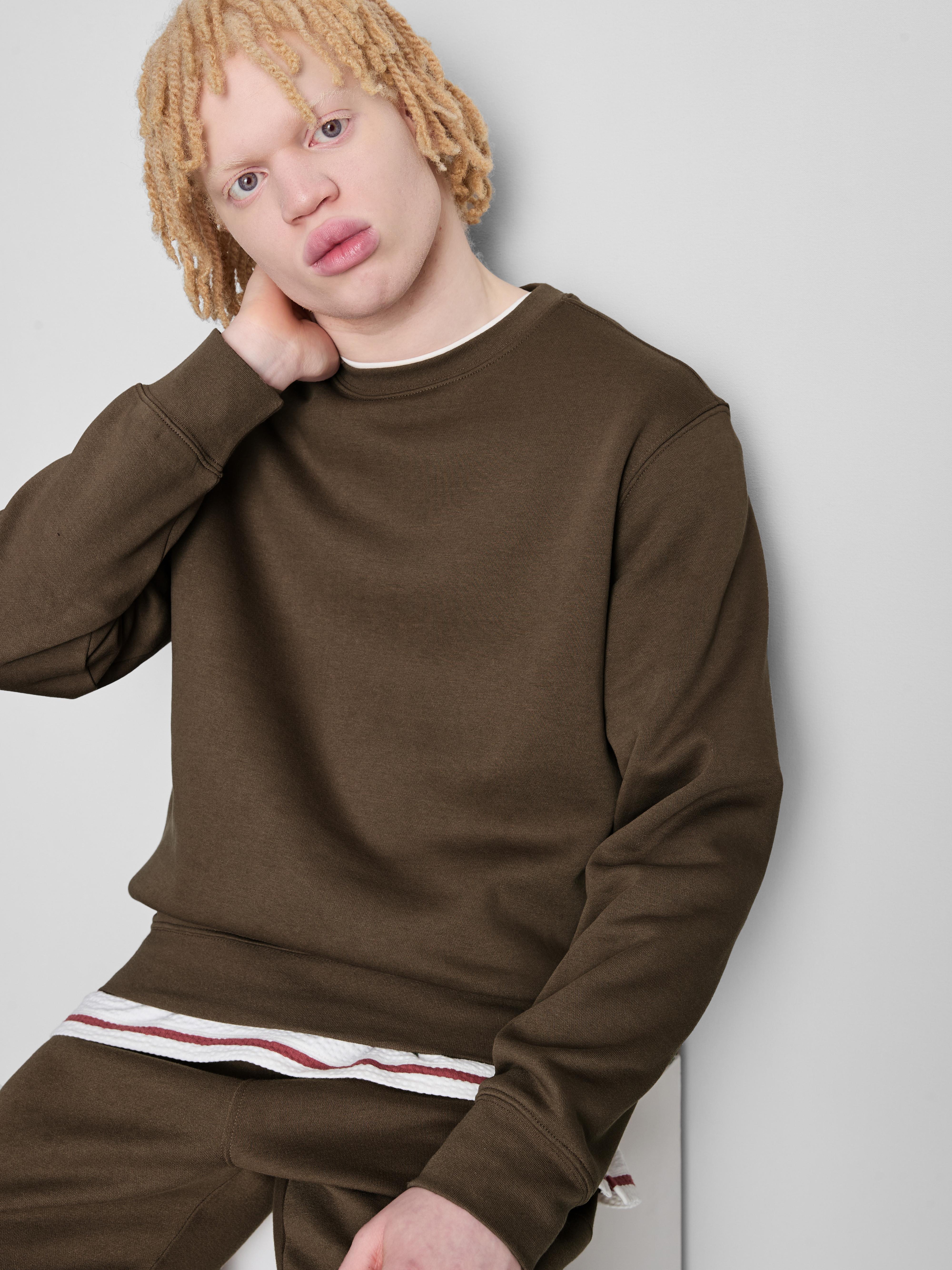 Mens Brown Essential Crew neck Sweatshirt | Primark