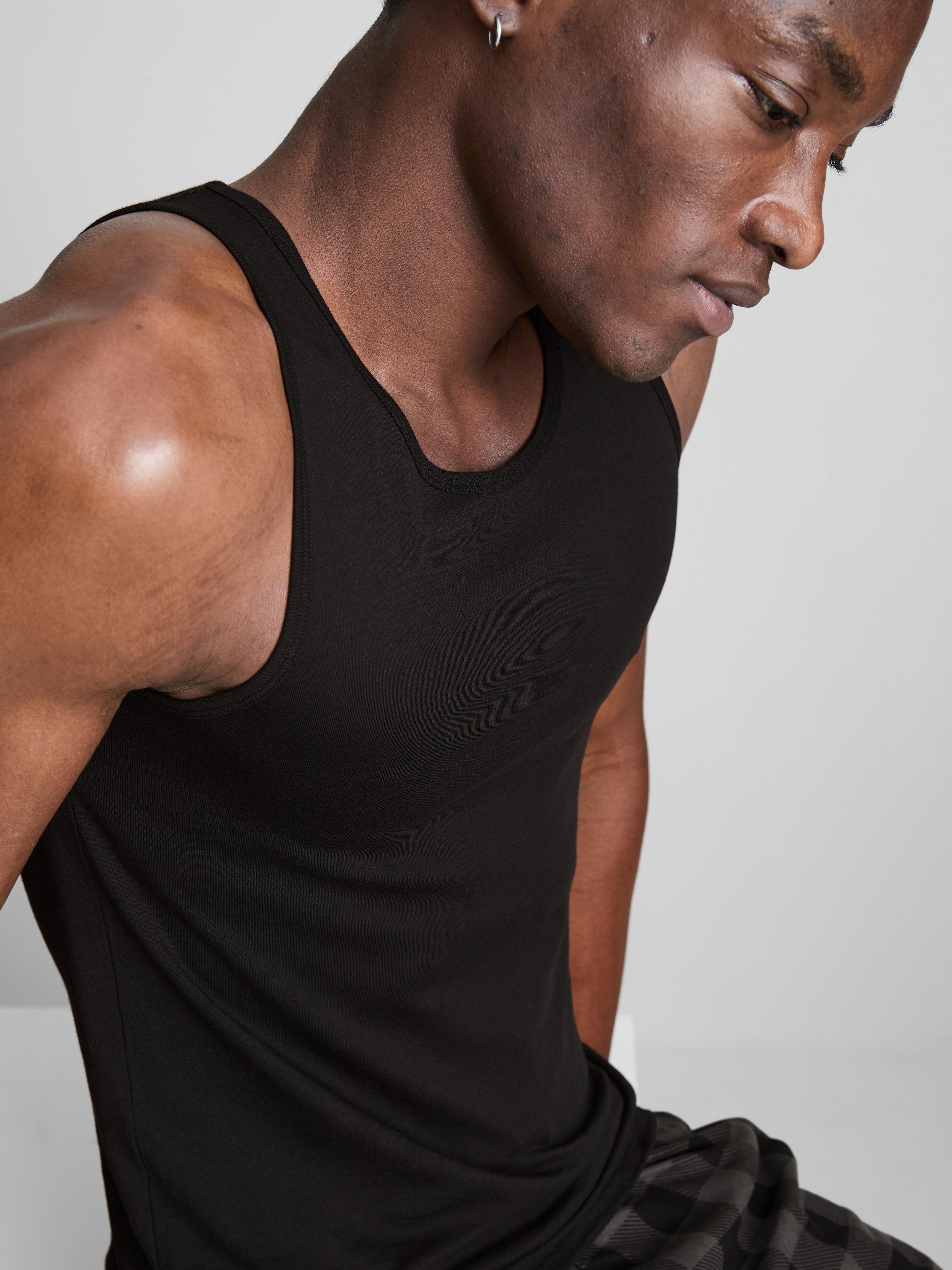 Mens Grey 5pk Essential Vest Tops | Primark