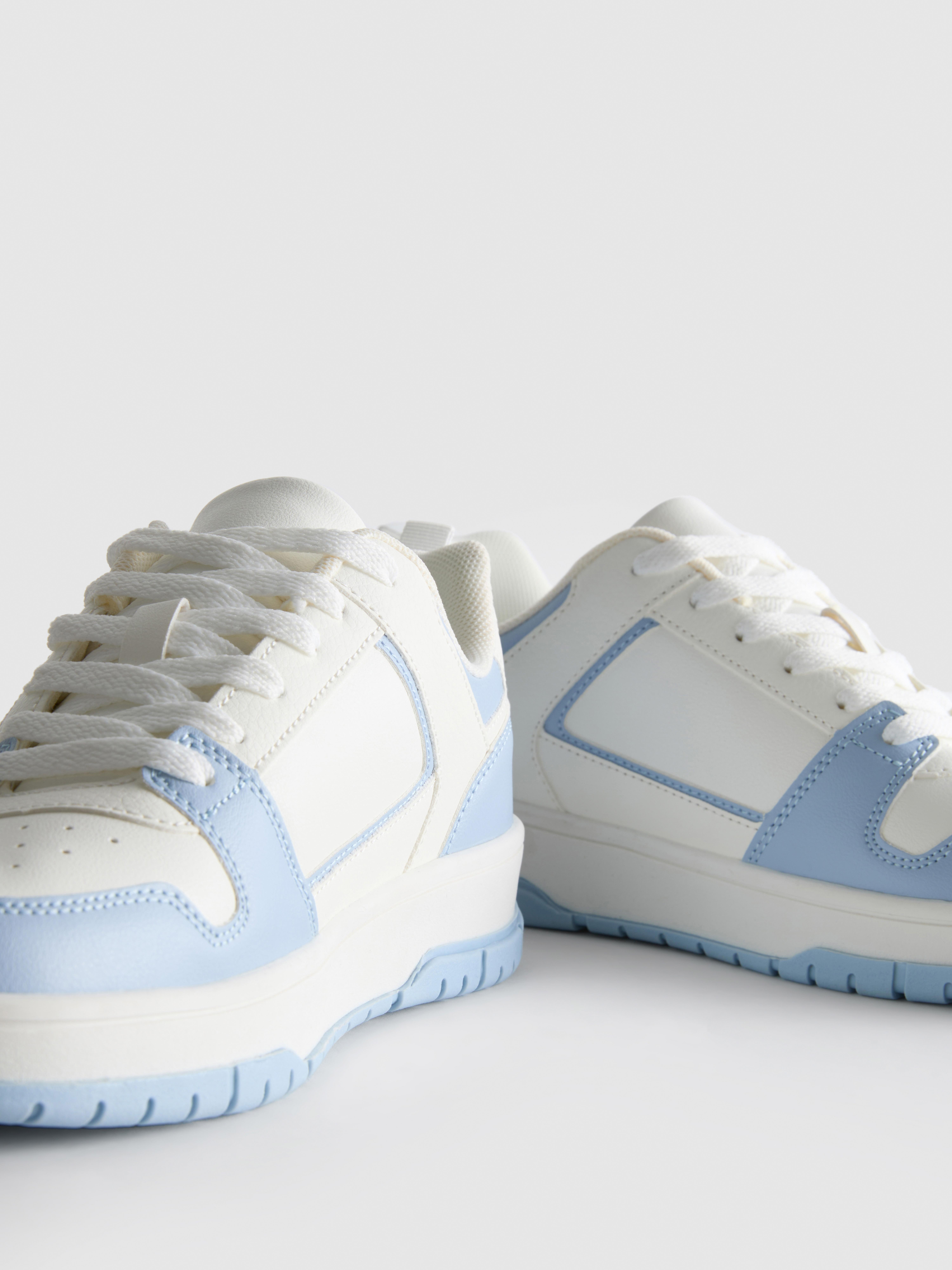 Zapatilla deportivas de caña baja - Azul claro - Mujer | Primark