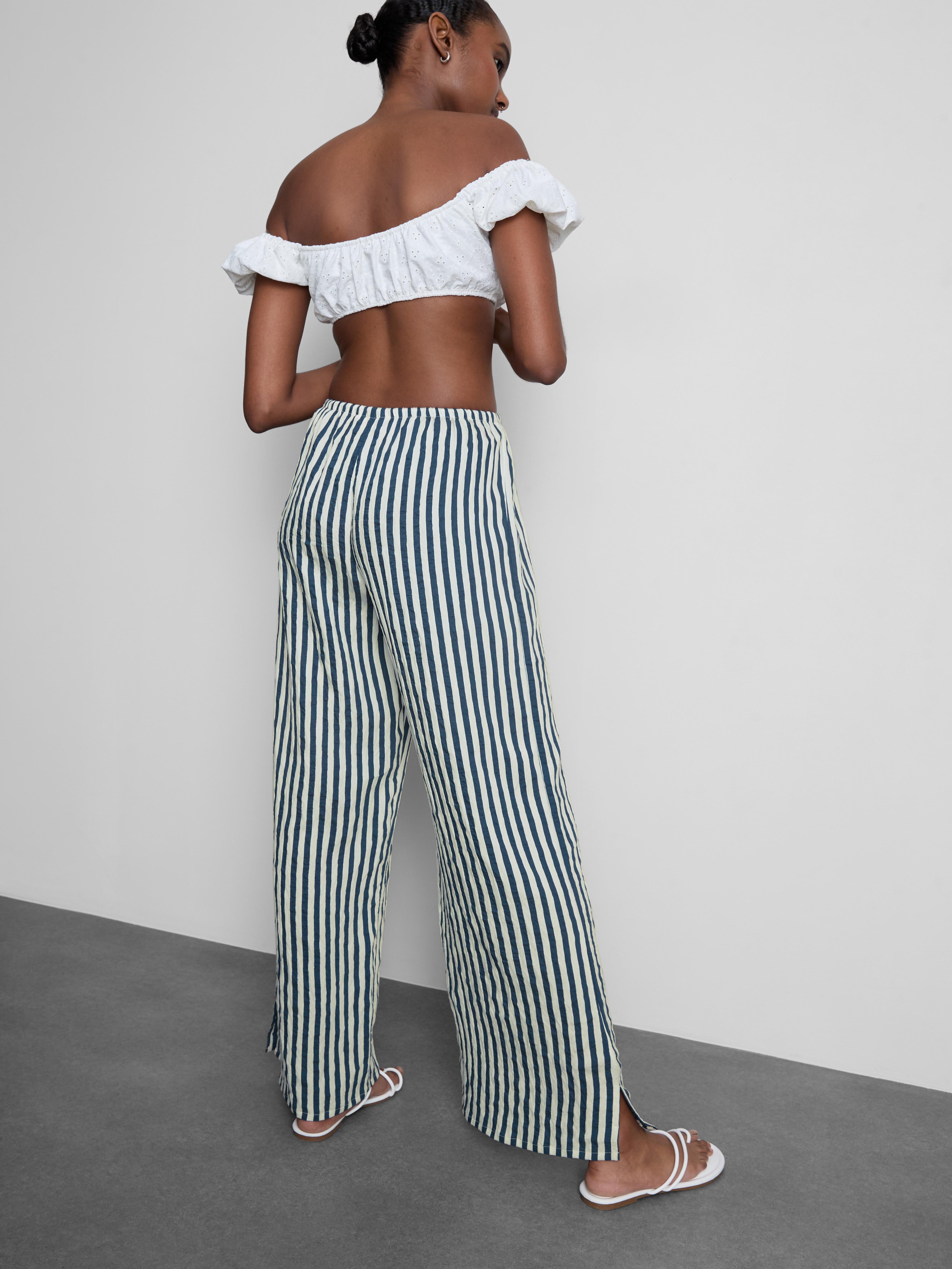 Pantalon de plage texturé à rayures - Bleu moyen - Femme | Primark