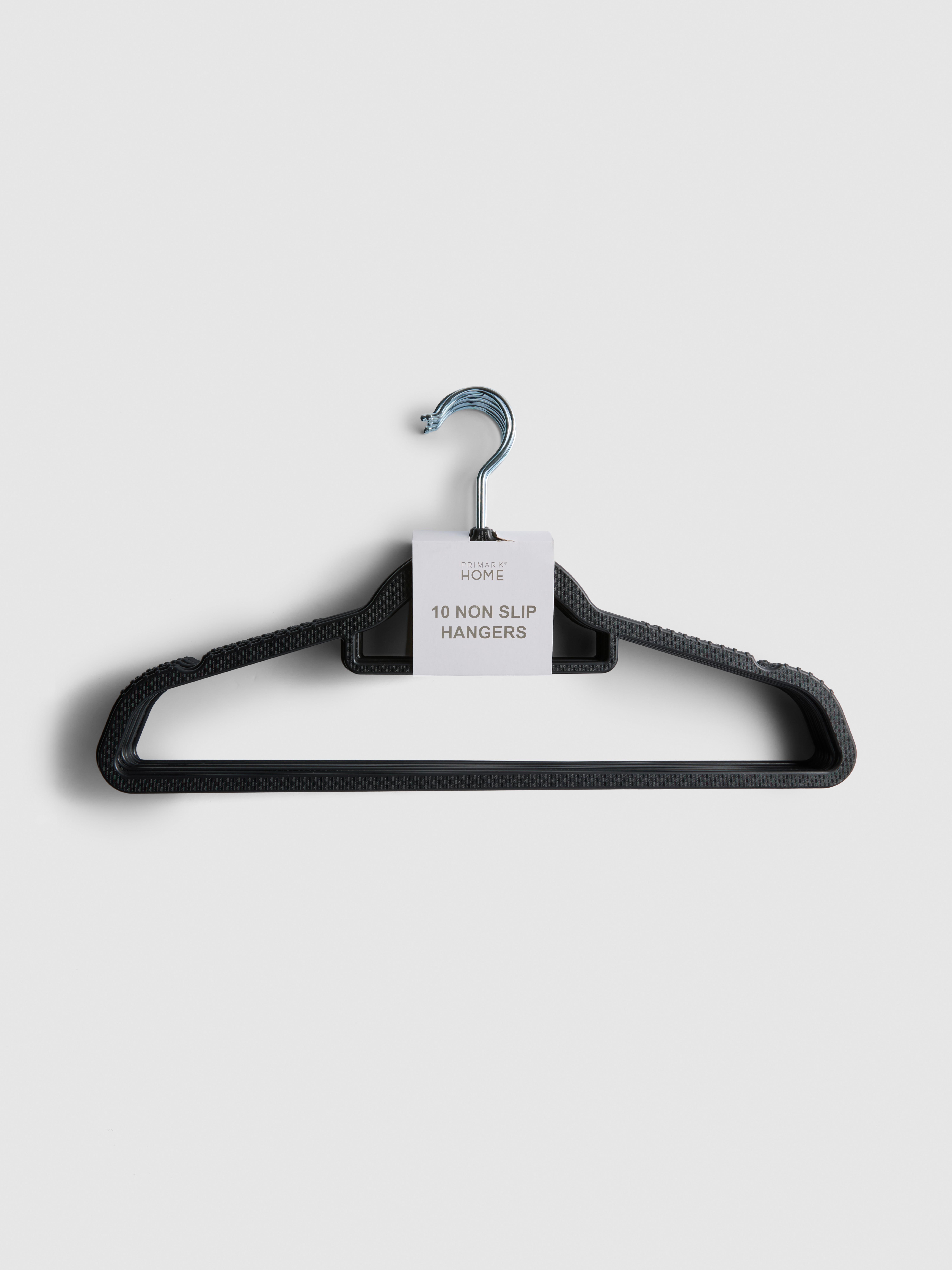 Black 10-Pack Clothes Hangers | Primark