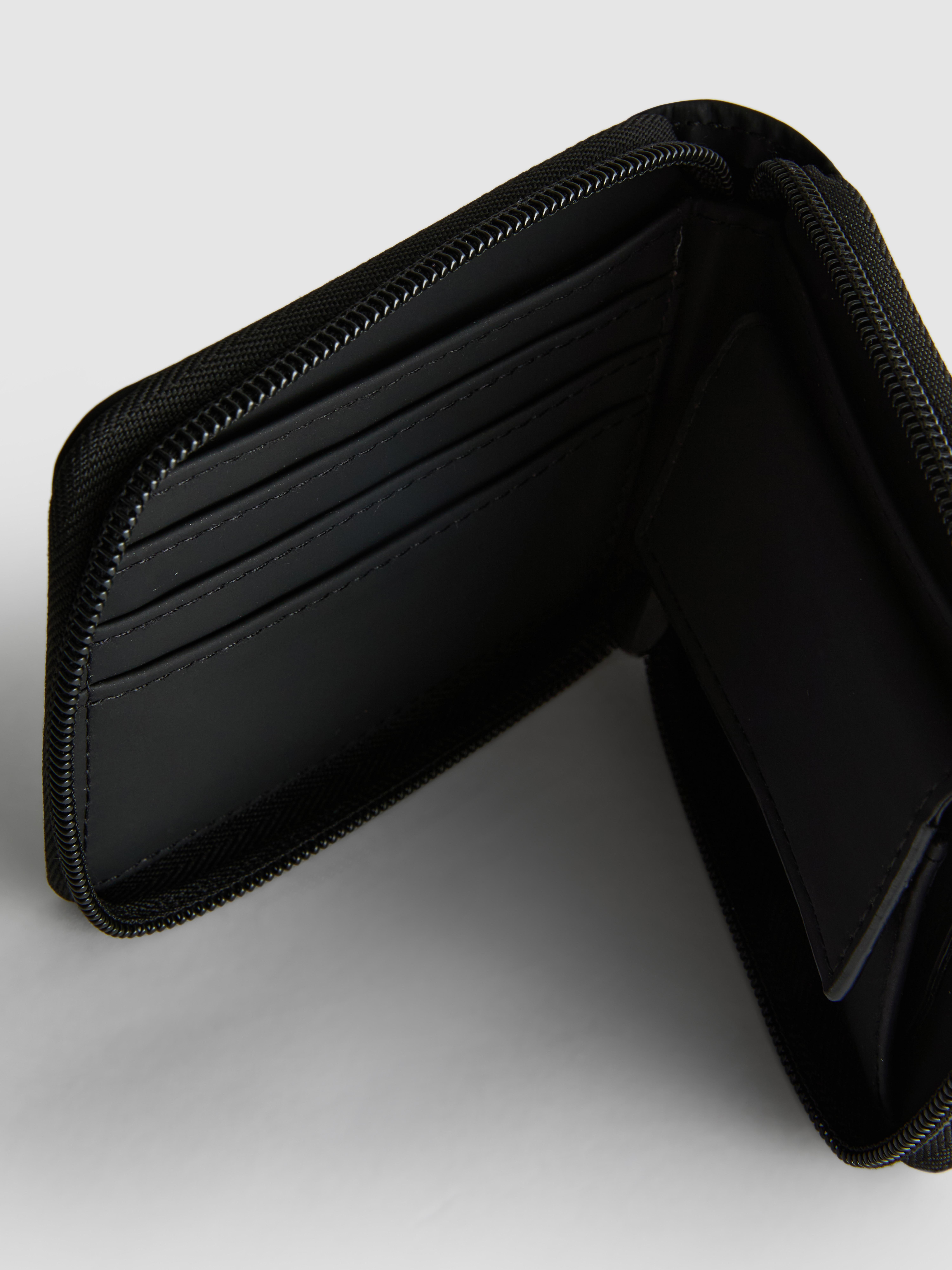 Mens Black Zip-Up Wallet | Primark