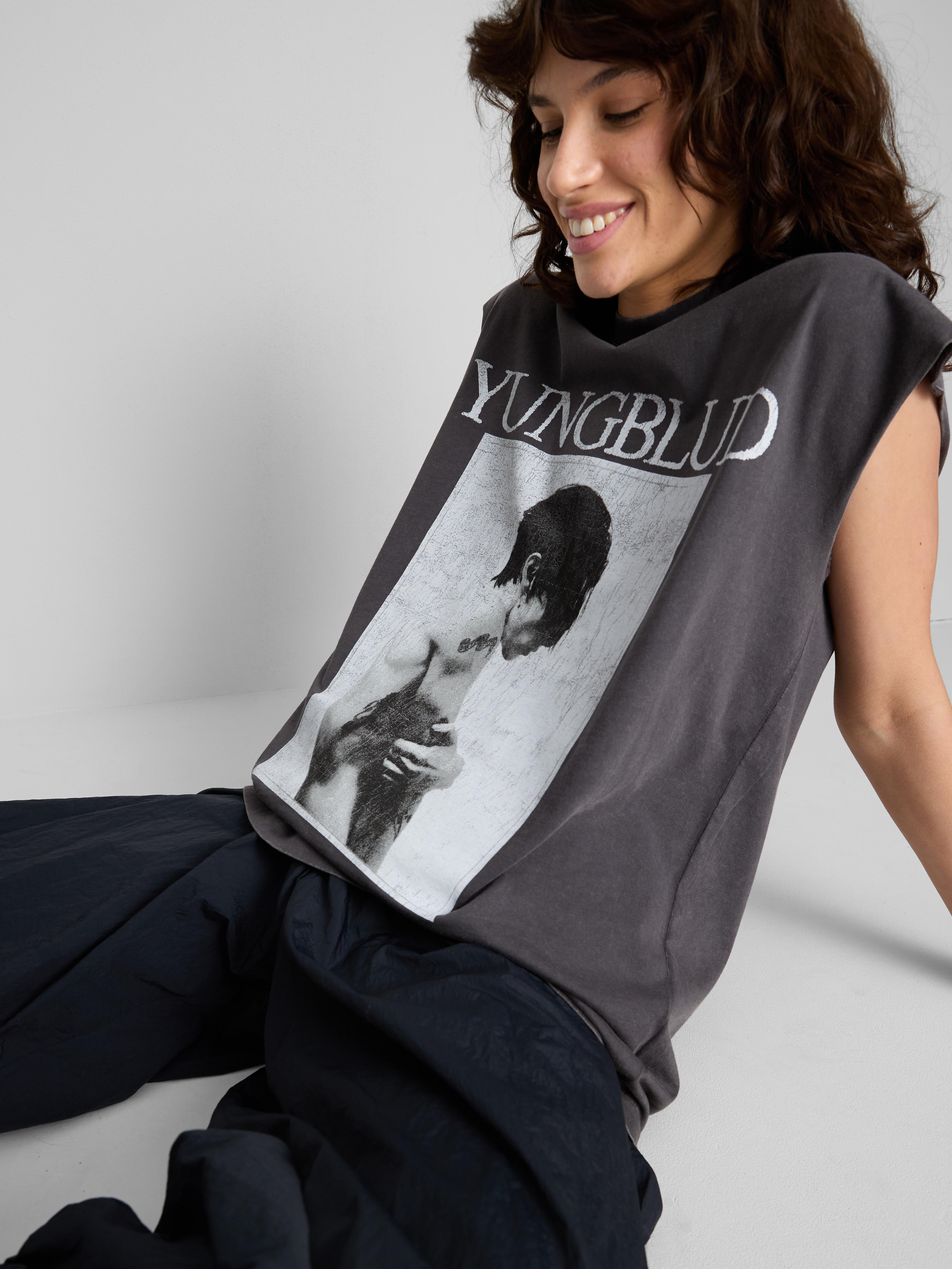 Women's Gray YUNGBLUD Cotton Graphic Tank Top | Primark