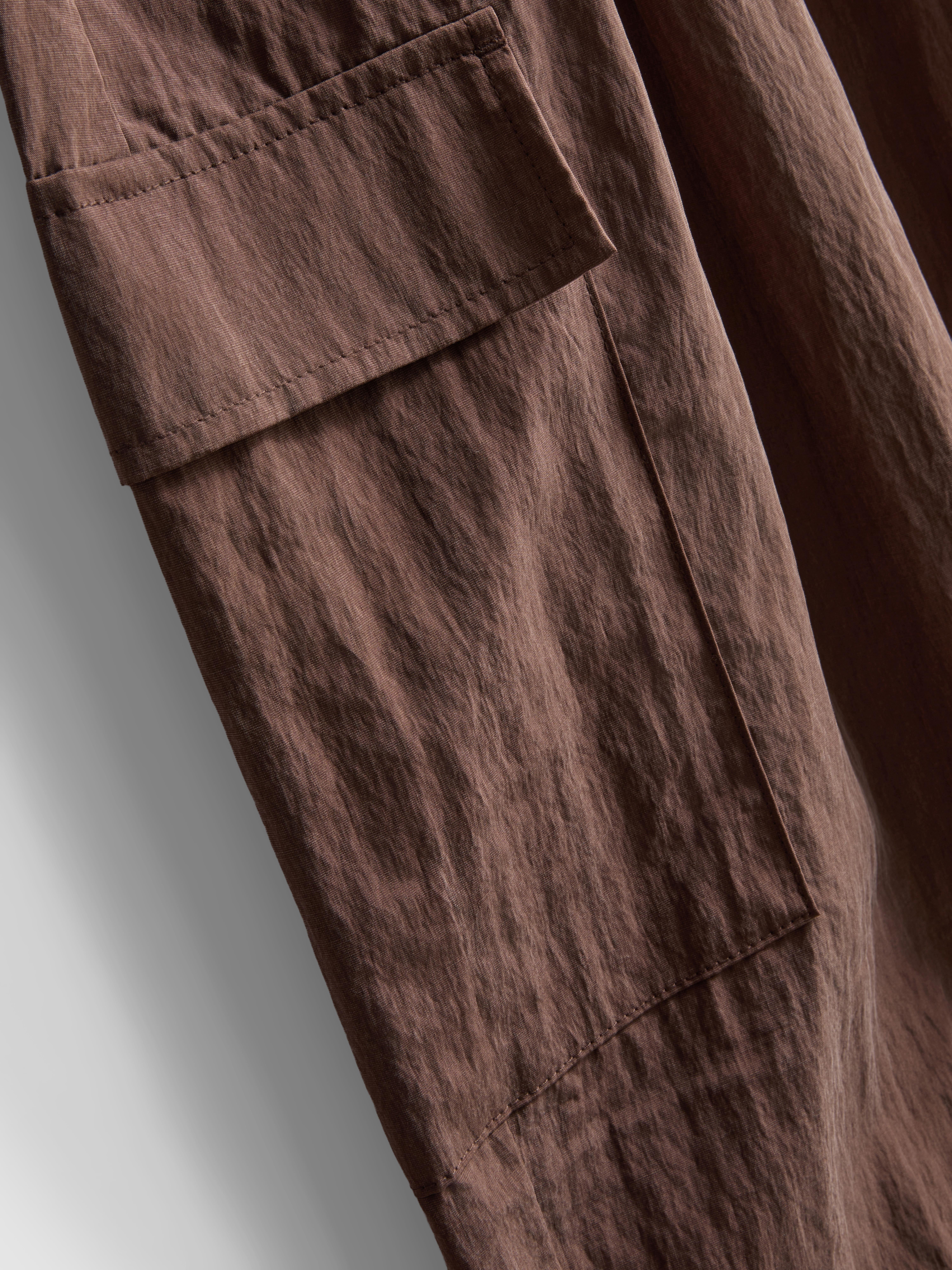 Women's Chocolate The Primark Scene | Cargo Balloon Pants | Primark