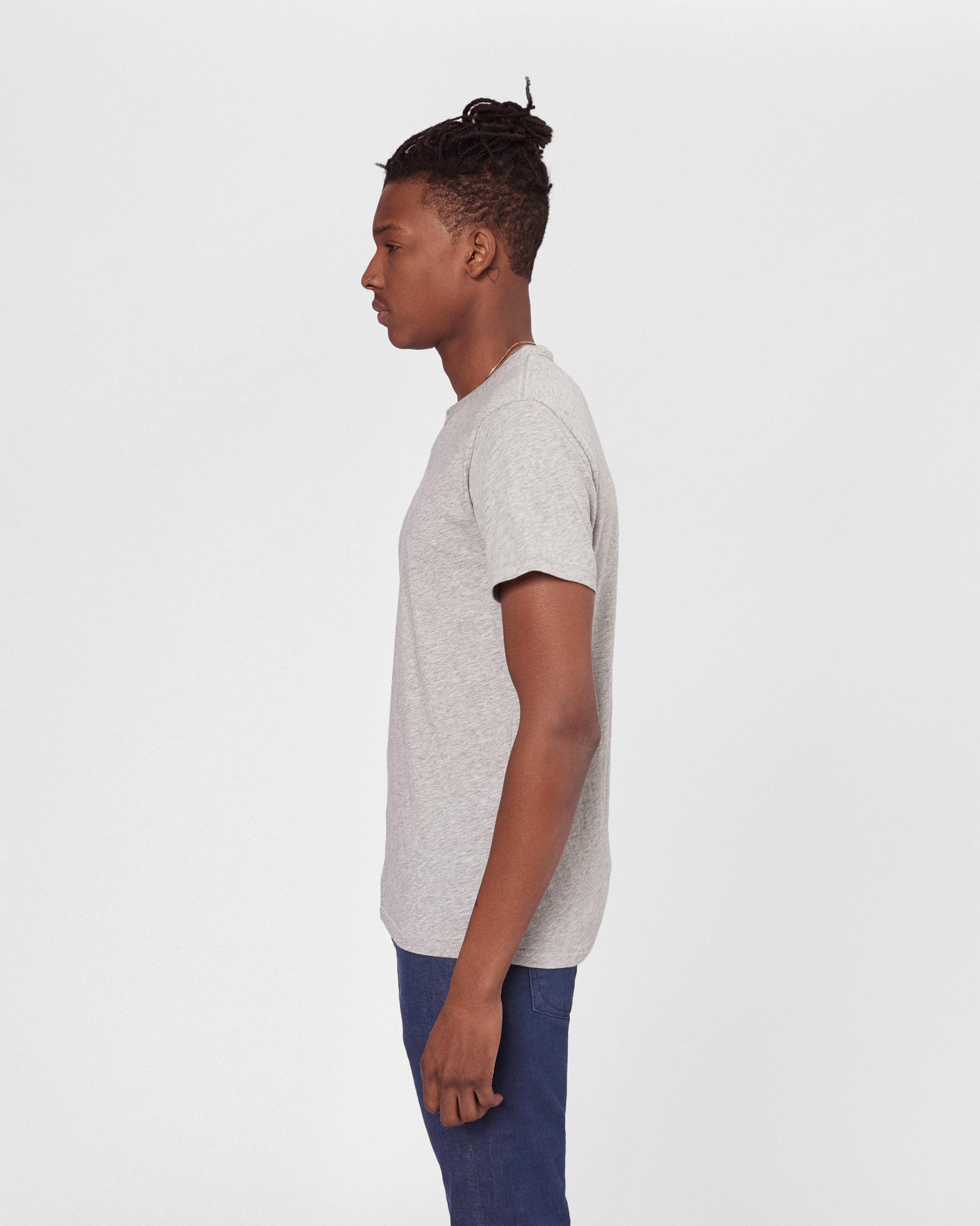 Classic Base T-Shirt for Men in Black | rag & bone