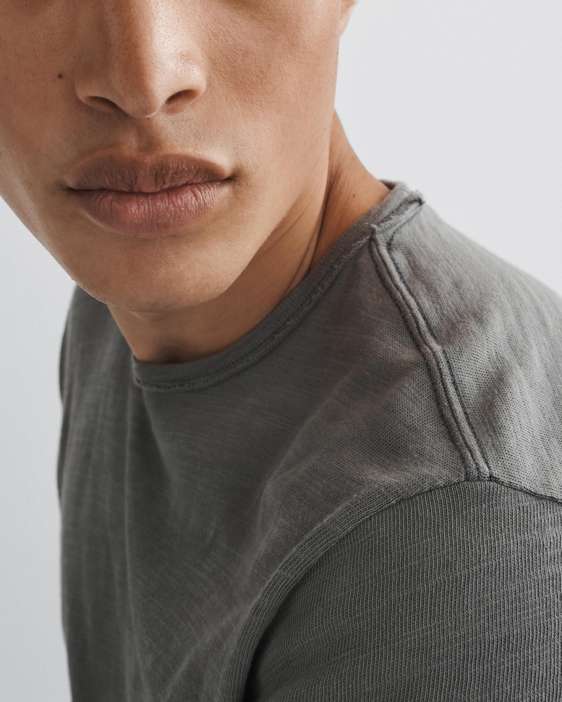 Classic Flame Short Sleeve Tee | rag & bone