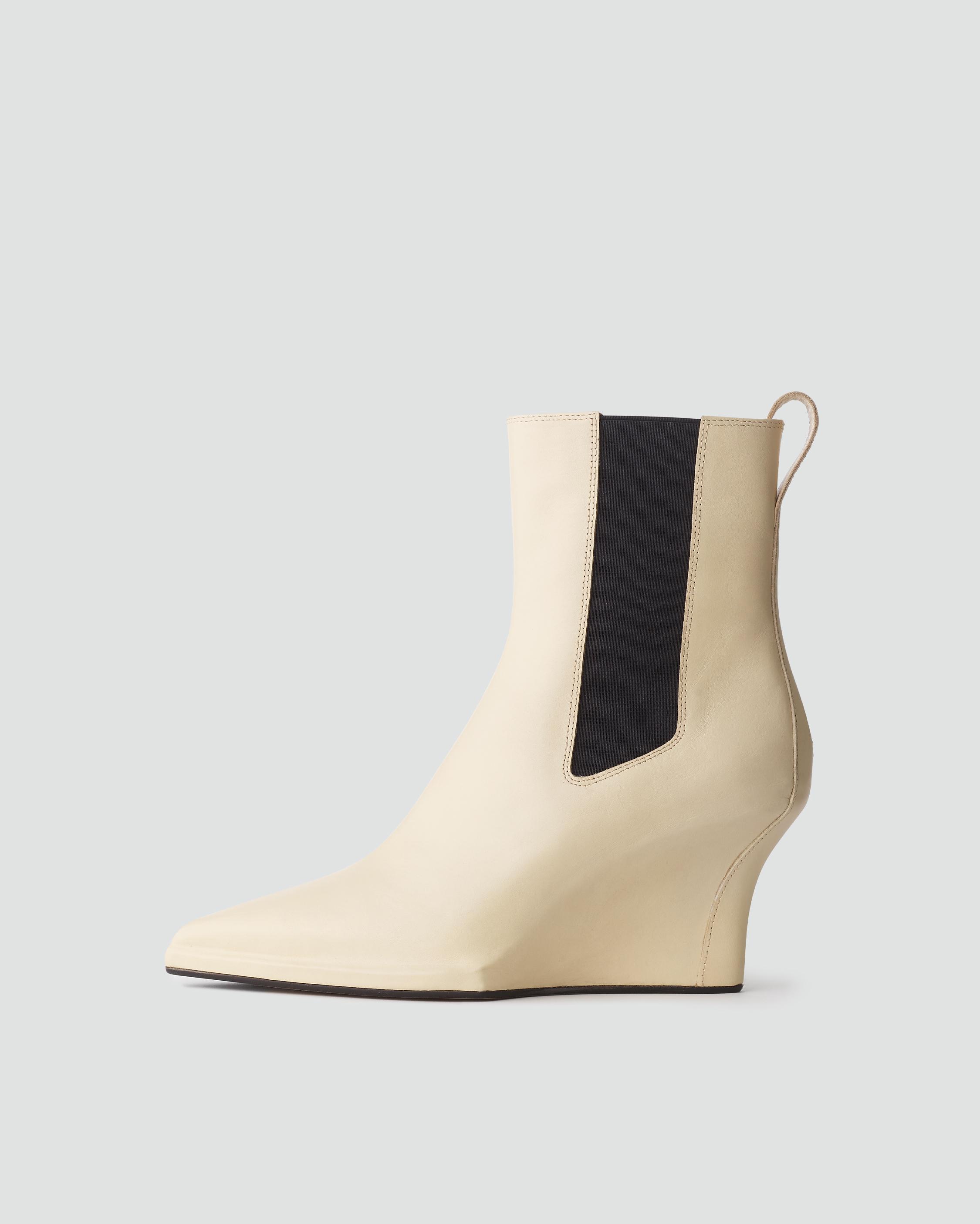 Eclipse Leather Chelsea Boot - Black | rag & bone