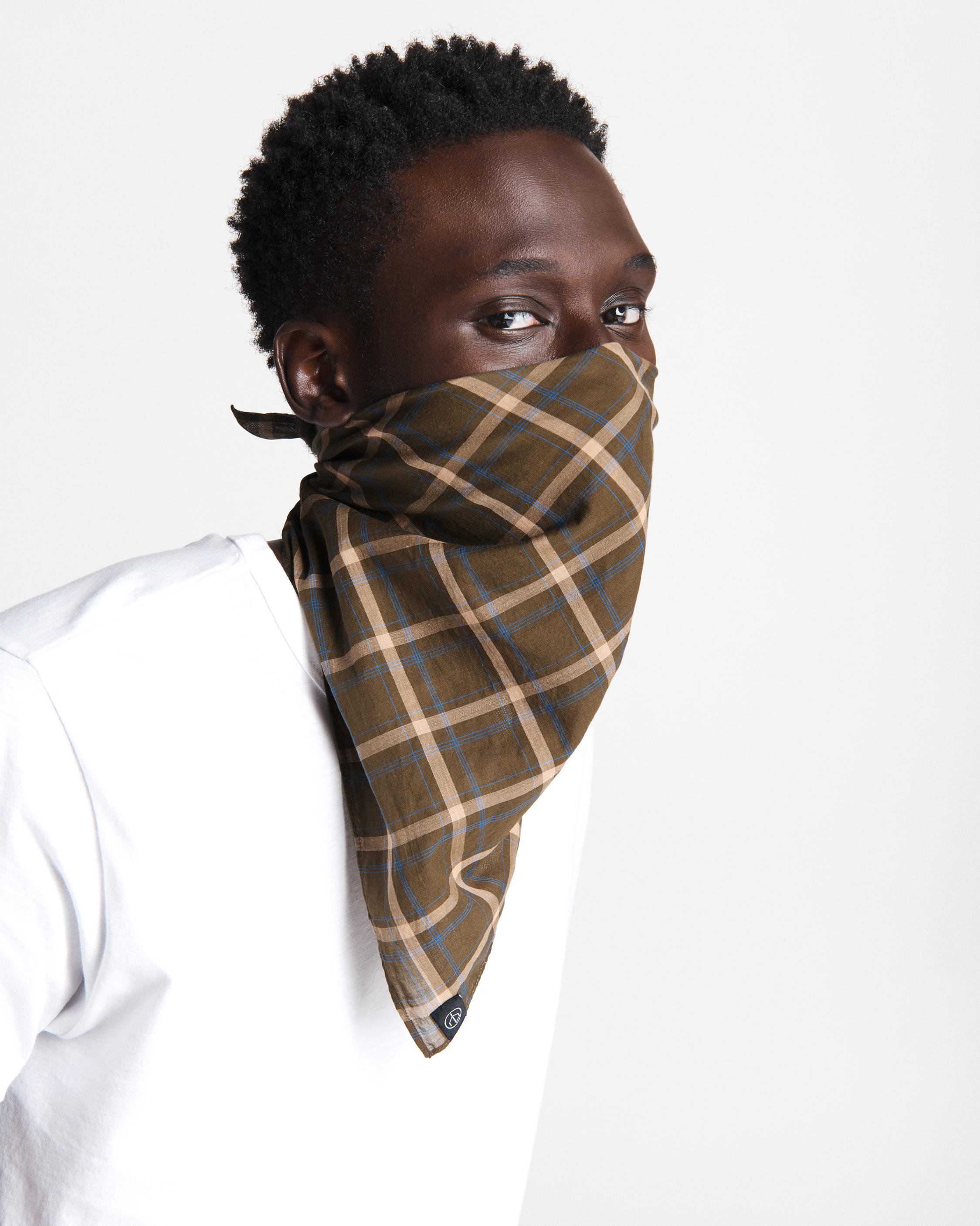 SCOT COTTON BANDANA MASK - Olive Multi | rag & bone
