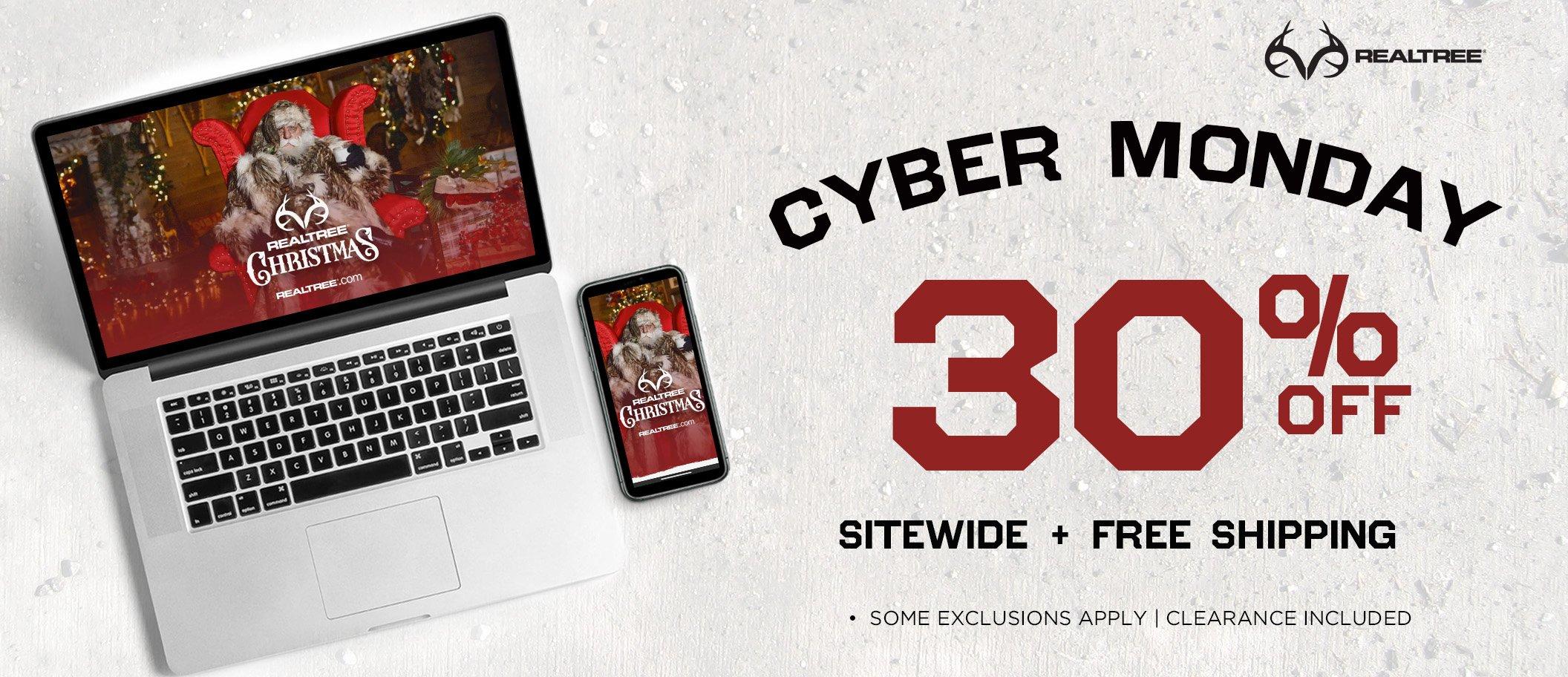 16-Point Buck Reveals Itself with Giant Fart - Realtree Camo