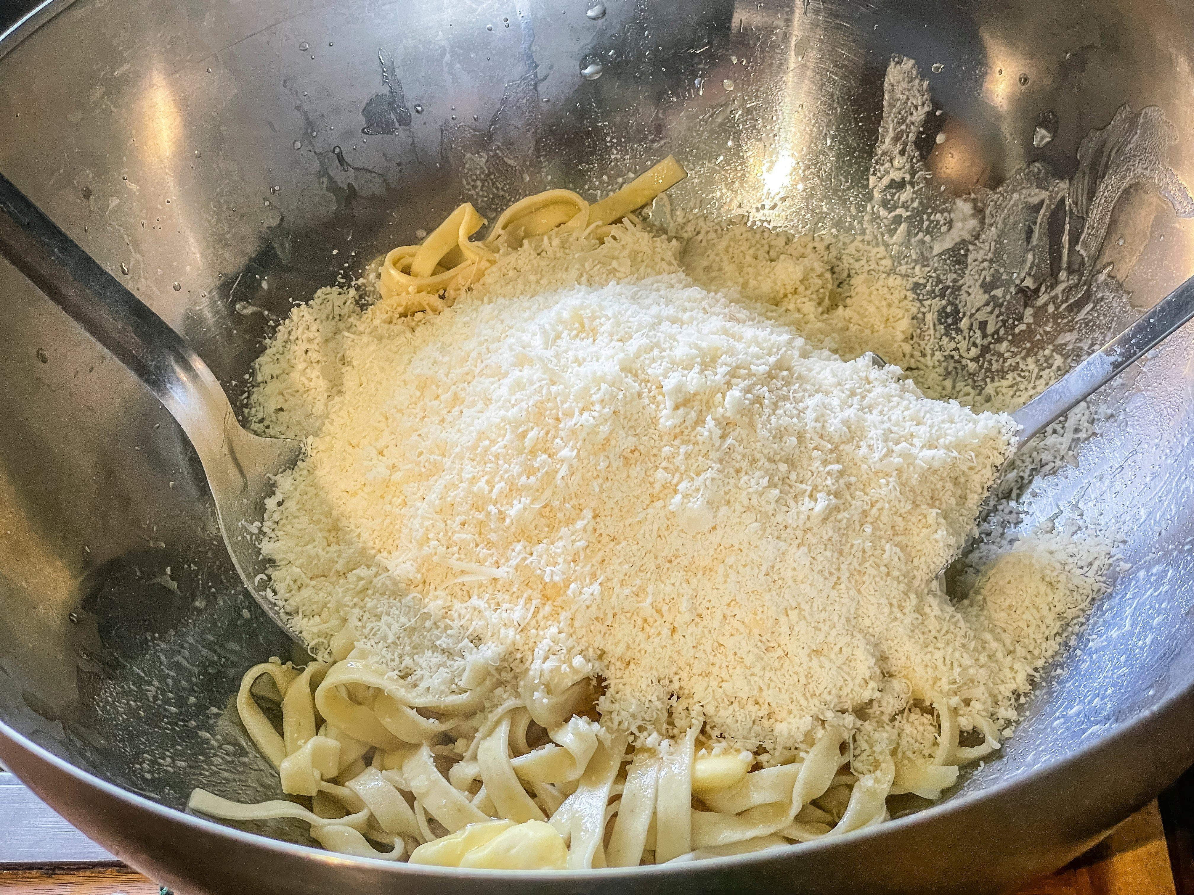 Italian Style Fettuccine Alfredo with Turkey Tenderloin - Realtree Camo