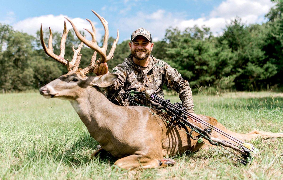 Southern Stud: Story of a Monster Georgia Buck - Realtree Camo