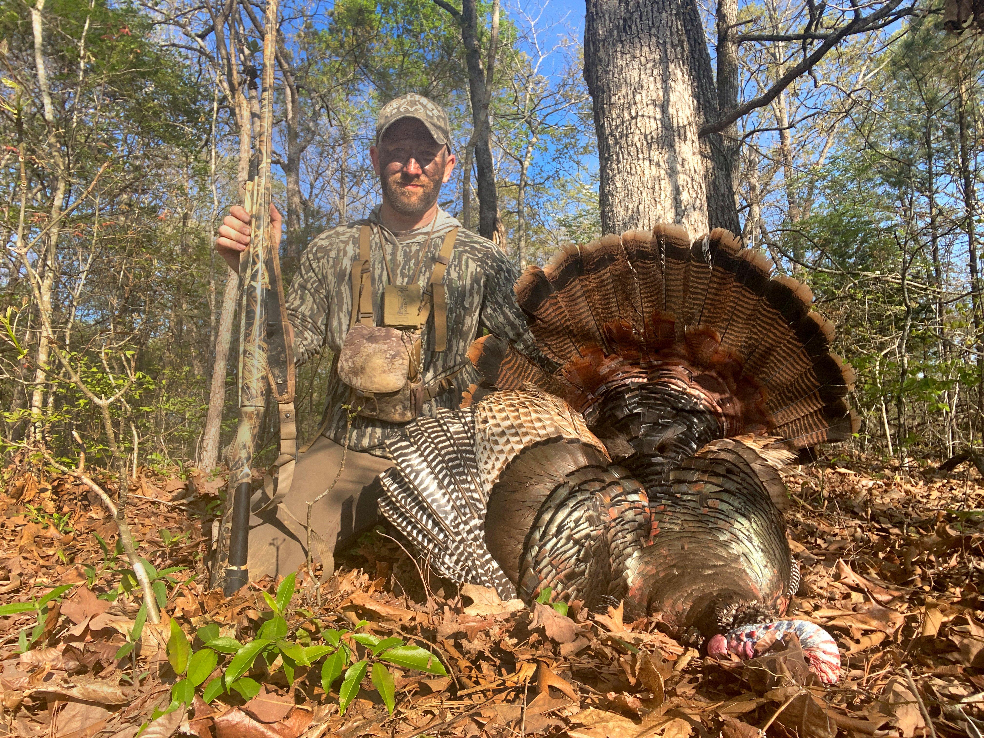Finding Strut Zones, the Key to Late-Season Turkey Hunting - Realtree Camo