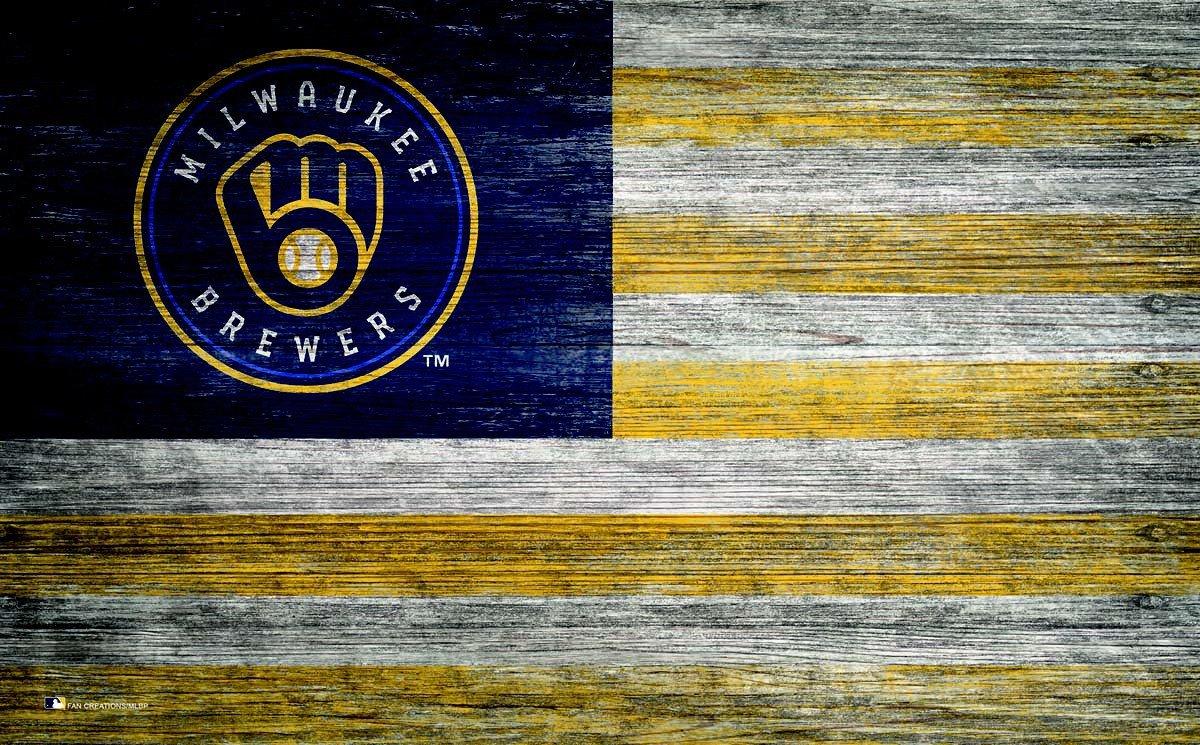 Fan Creations Milwaukee Brewers Distressed Flag Sign
