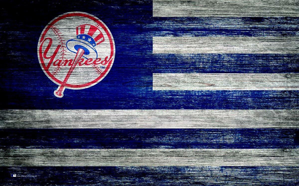 Fan Creations New York Yankees Distressed Flag Sign