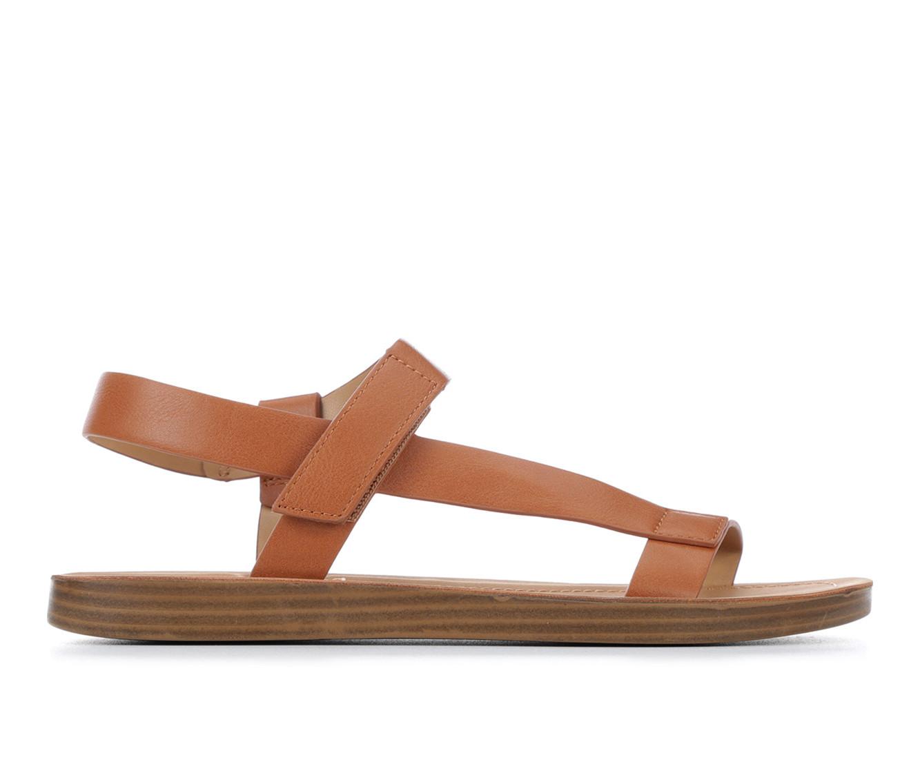 Women's Flat Sandals | Shoe Carnival