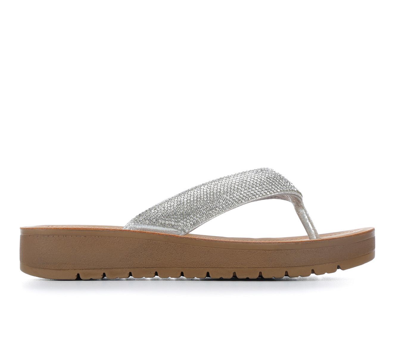 Solanz Shoes for Women | Shoe Carnival