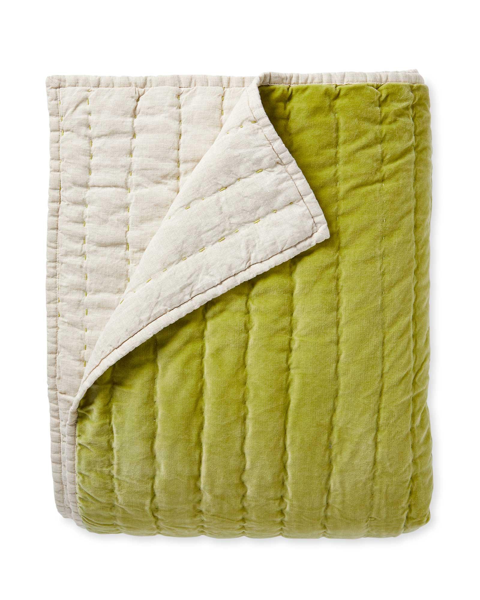 1038710-Quilt-Delwood-Velvet-Chartreuse-web-1372-SH