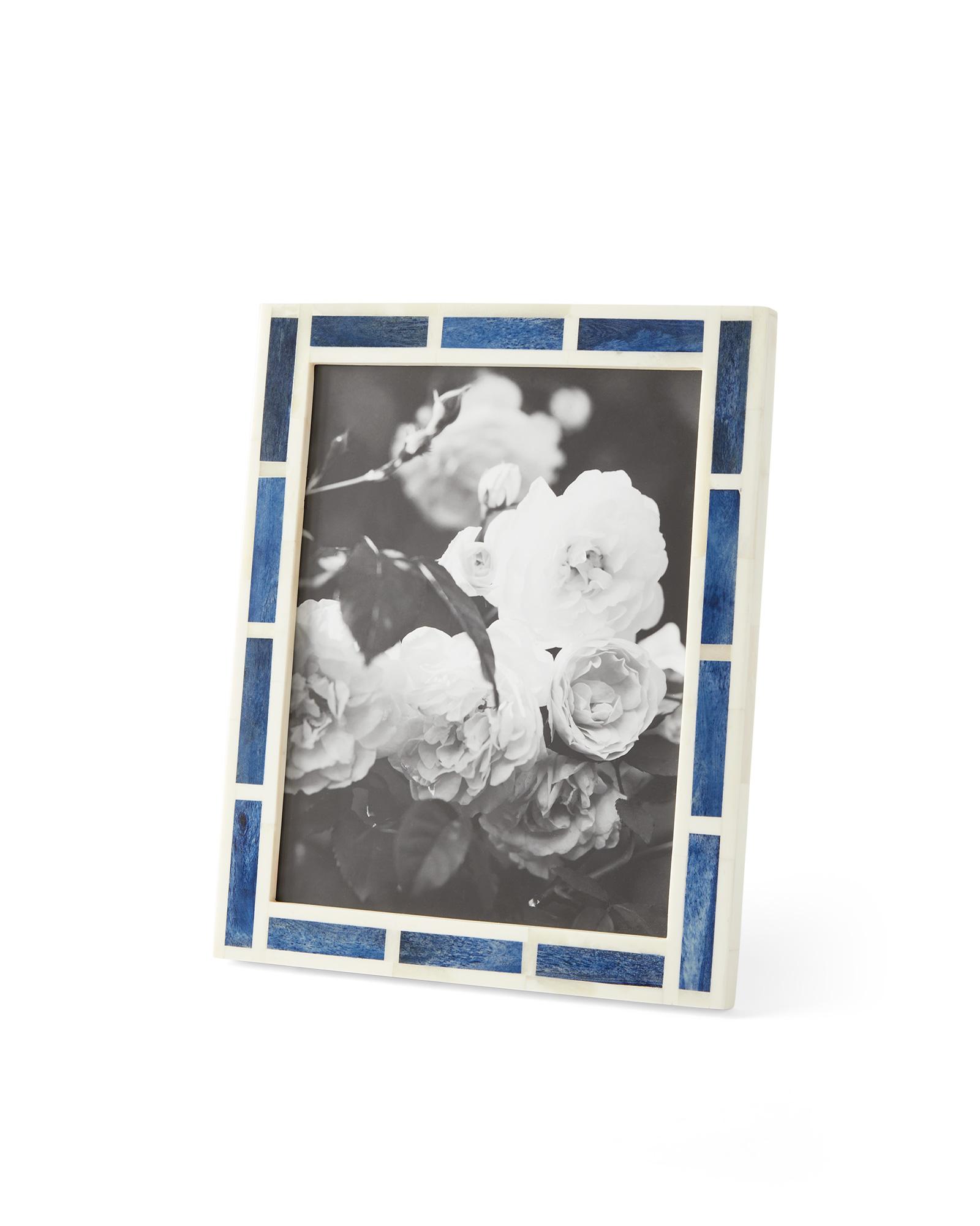 1040635-Frame-Catania-Bone-Blue-8x10-web-2925-SH